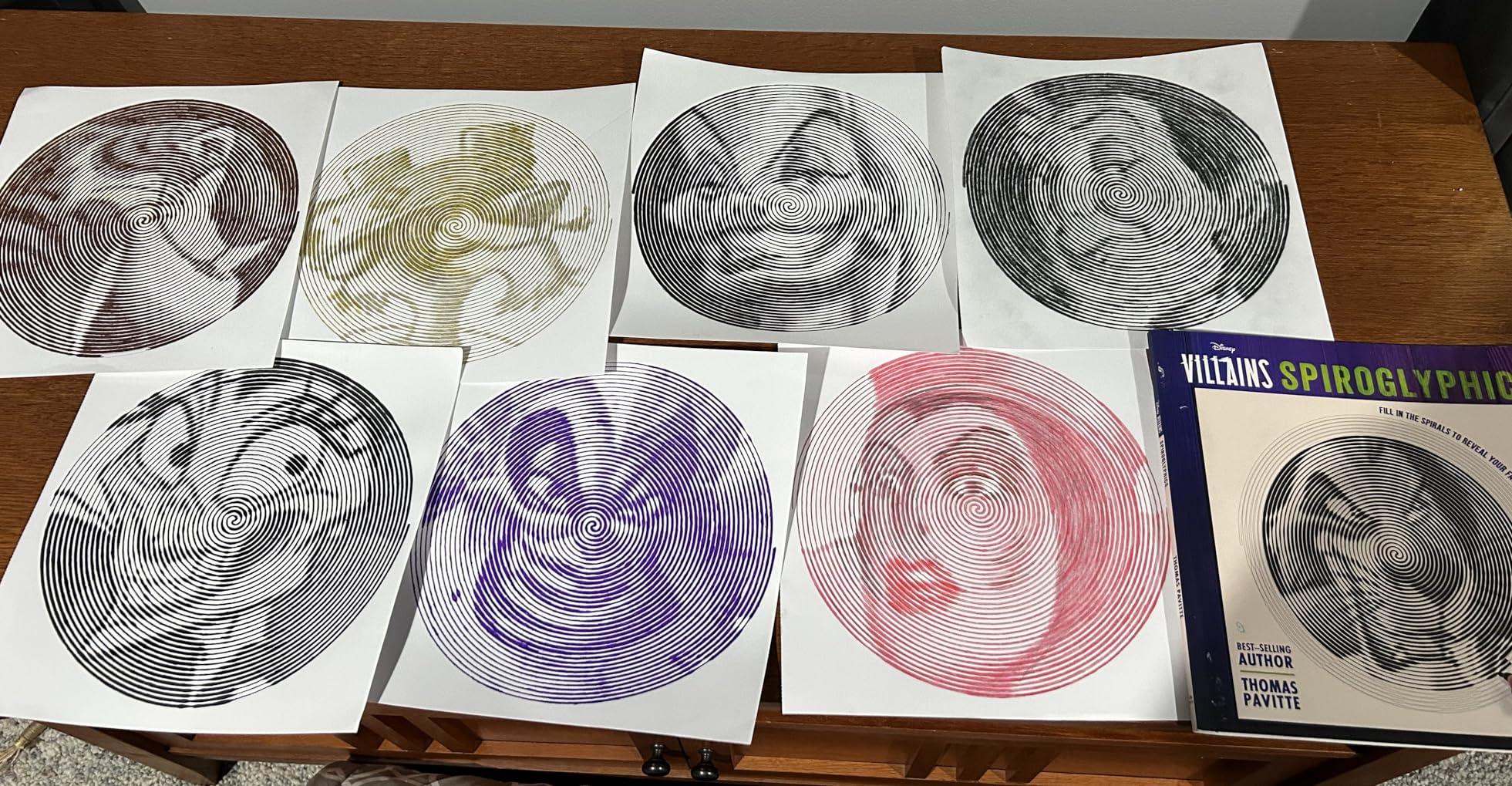 Amazon.com: Disney Villains: Spiroglyphics: 9781645172901: Pavitte ...