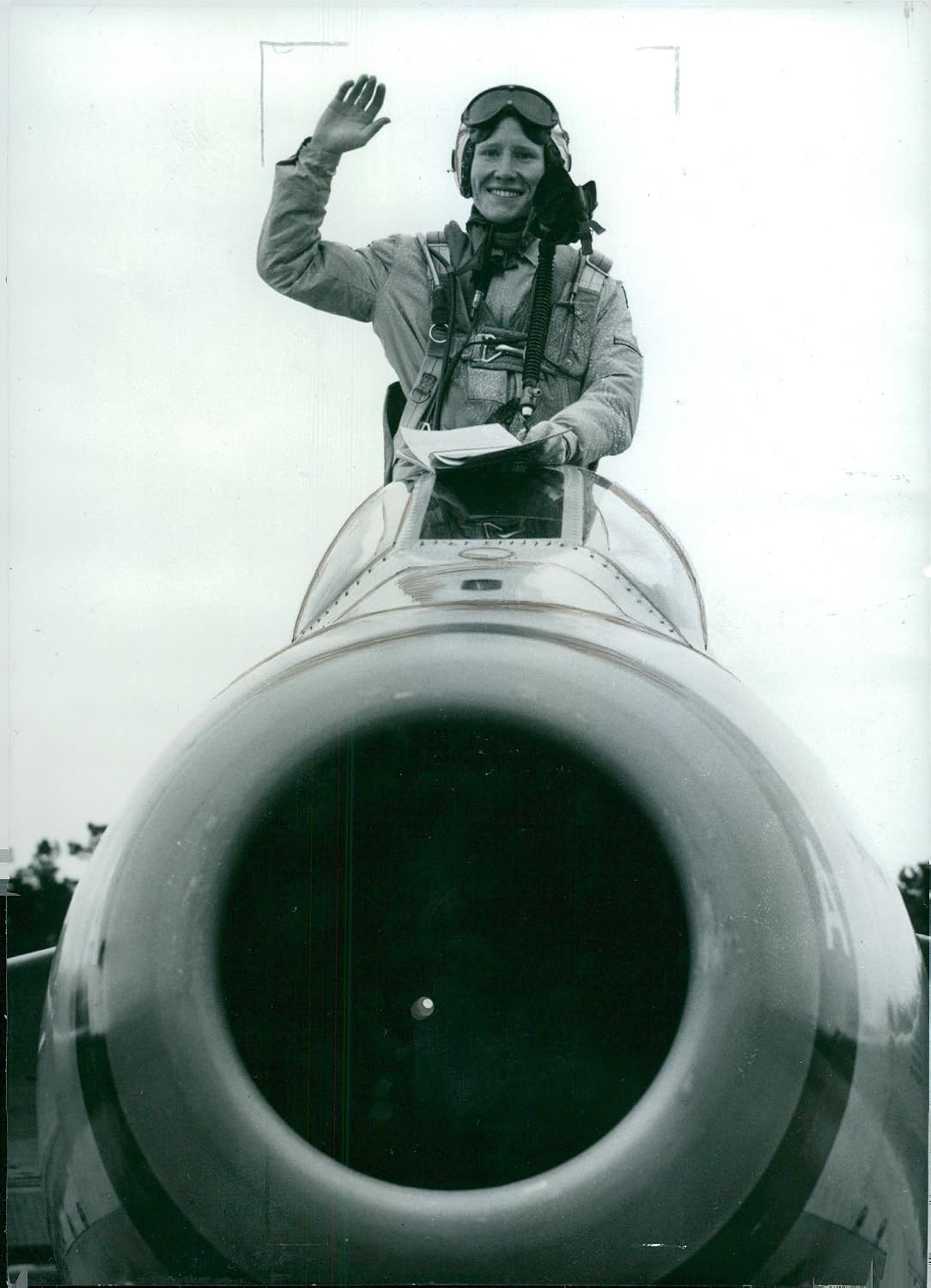Amazon.com: Vintage photo of flying barrel : Home & Kitchen