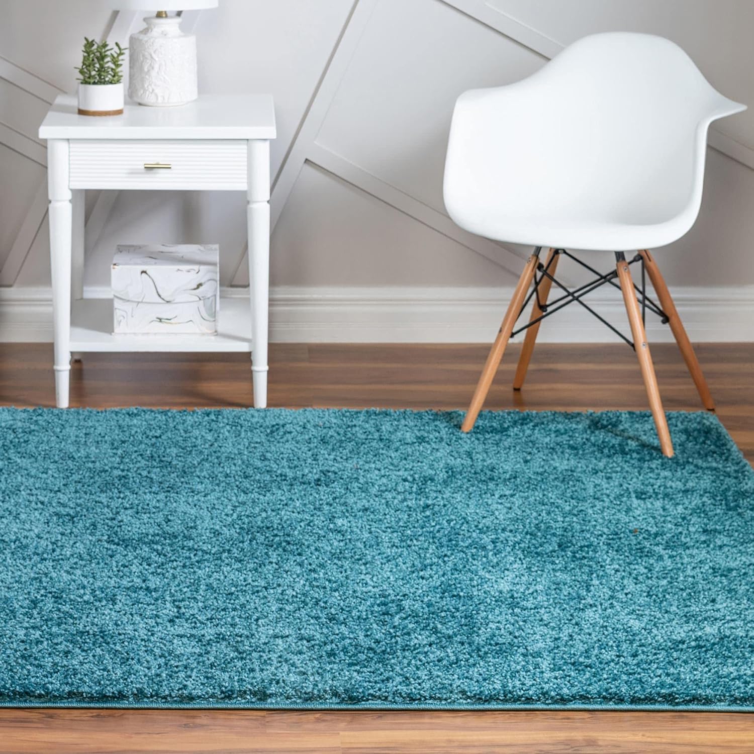 Amazon.com: Rugs.com Soft Solid Shag Collection Runner Rug – 5 Ft ...