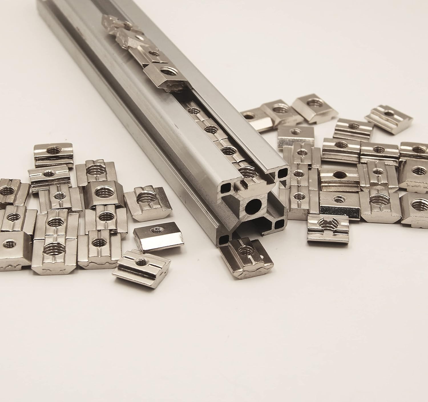 Tuercas de ranura en T de la serie 3030, tuerca cuadrada de fijación de ...