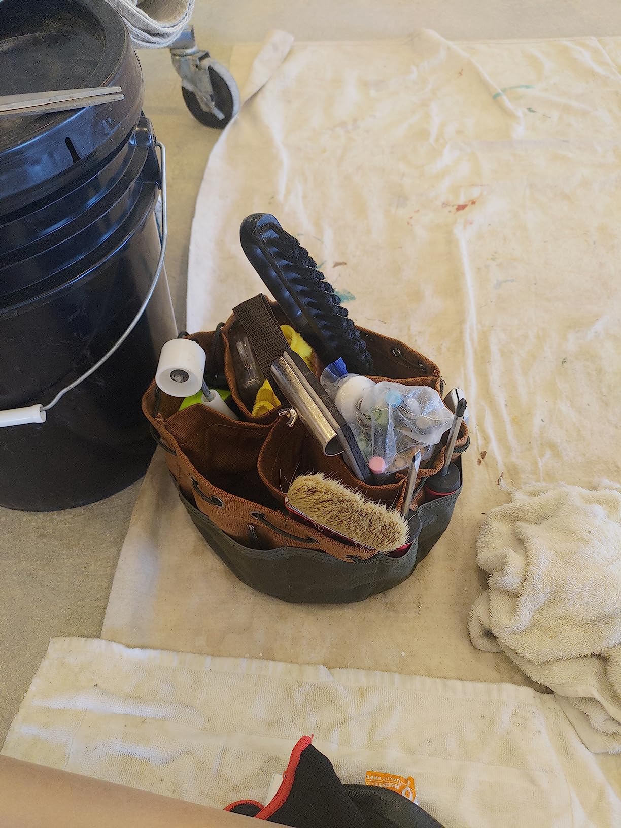 Bucket Boss Parachute Bag Small Parts Bag in Brown, 25001 : Amazon.com ...