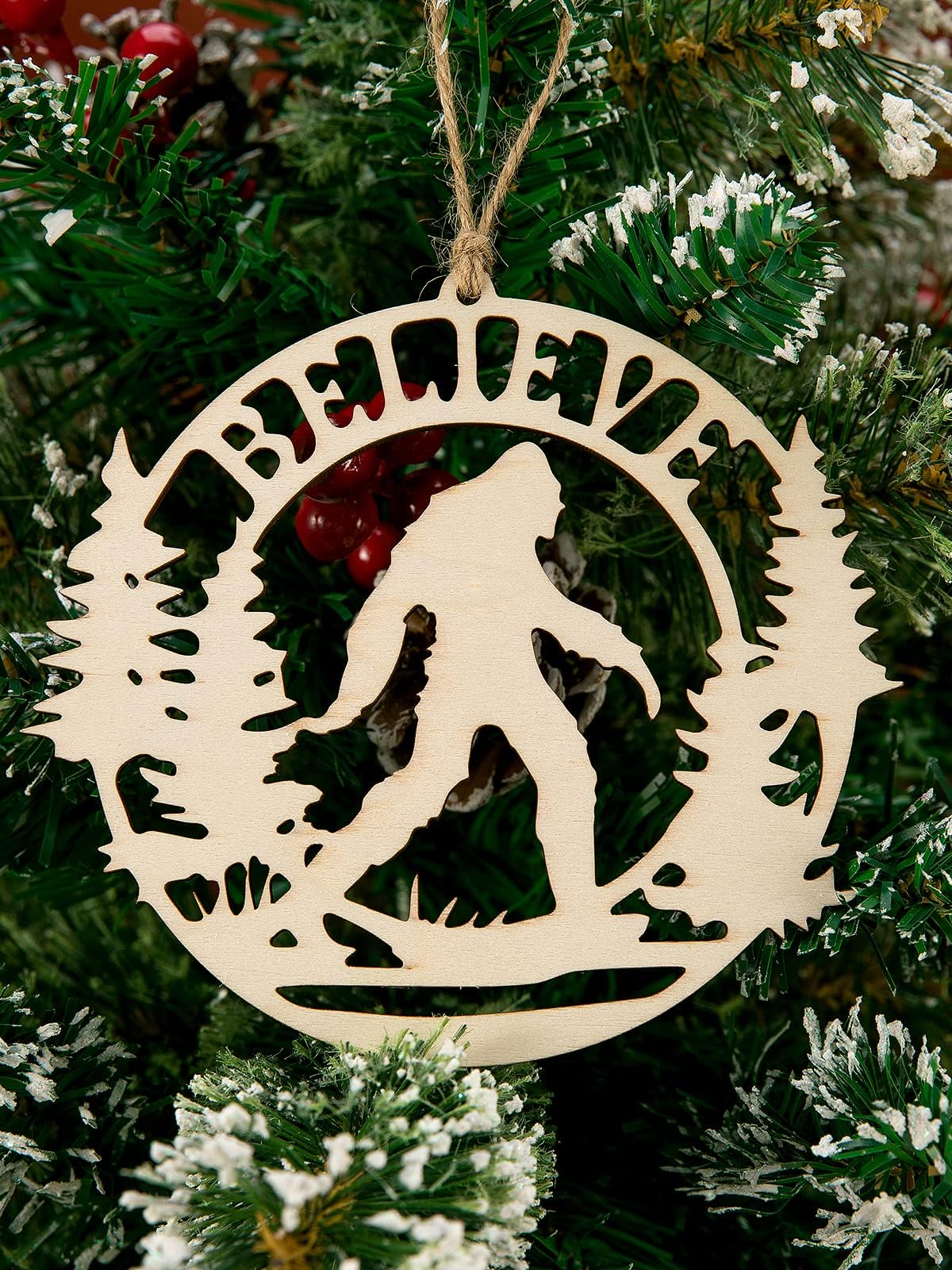Amazon.com: PARBEE Sasquatch Bigfoot Christmas Tree Ornament Believe ...