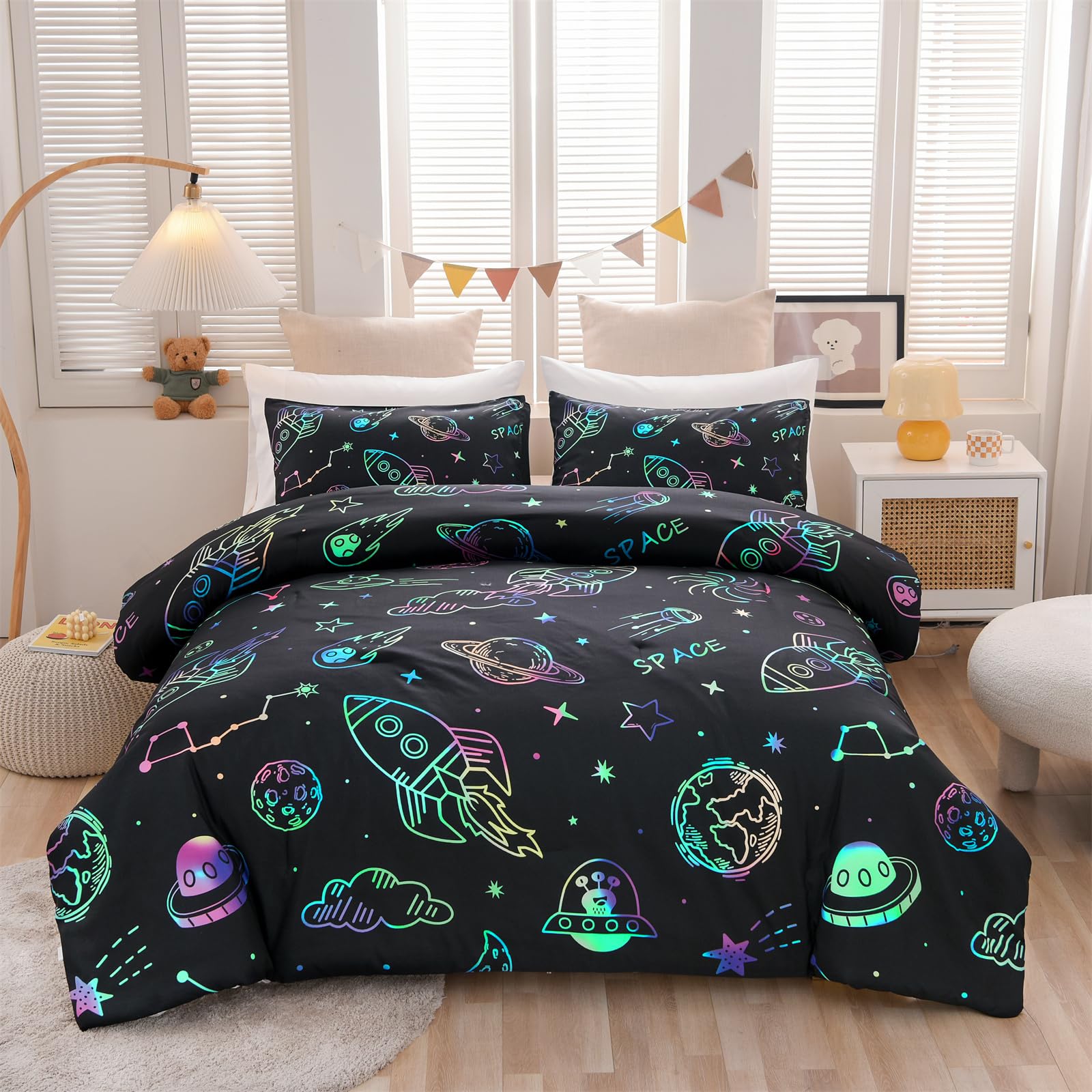 Amazon.com: Aimuan Space Bedding Twin Bed Comforter Kids Rocket Bedding ...