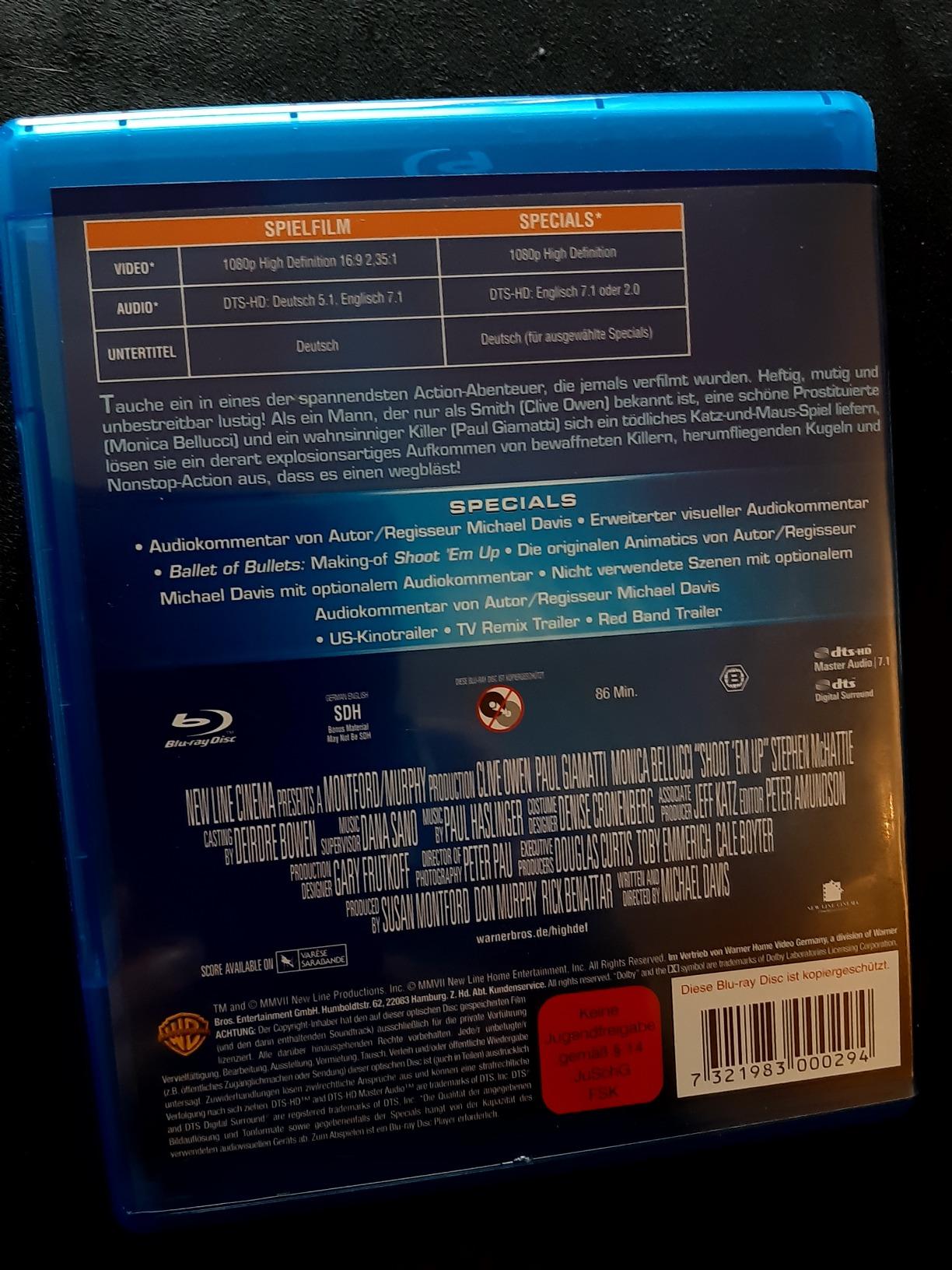 Shoot 'Em Up [Blu-ray]: Amazon.de: Clive Owen, Paul Giamatti, Monica ...