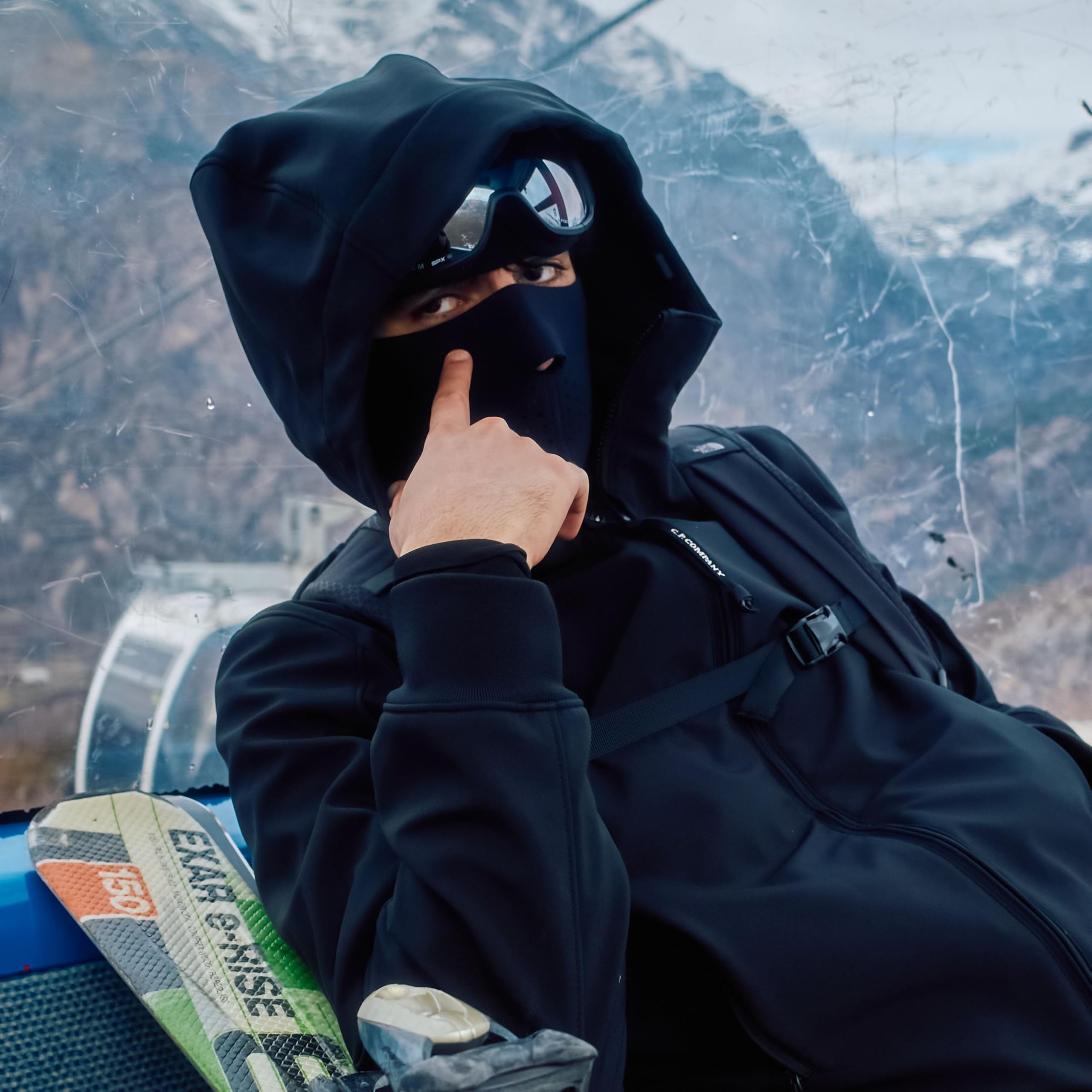 HFG (High Fashion Girl) [Explicit] Song von Beny Jr & El Guincho aus ...