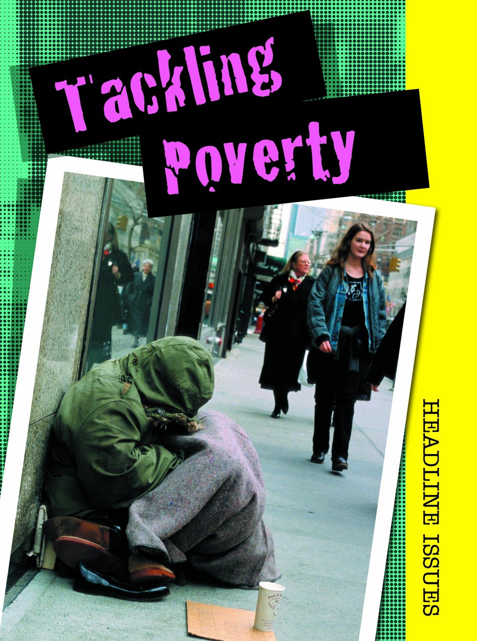 Amazon.com: Tackling Poverty (Headline Issues): 9781432924102: Chambers ...