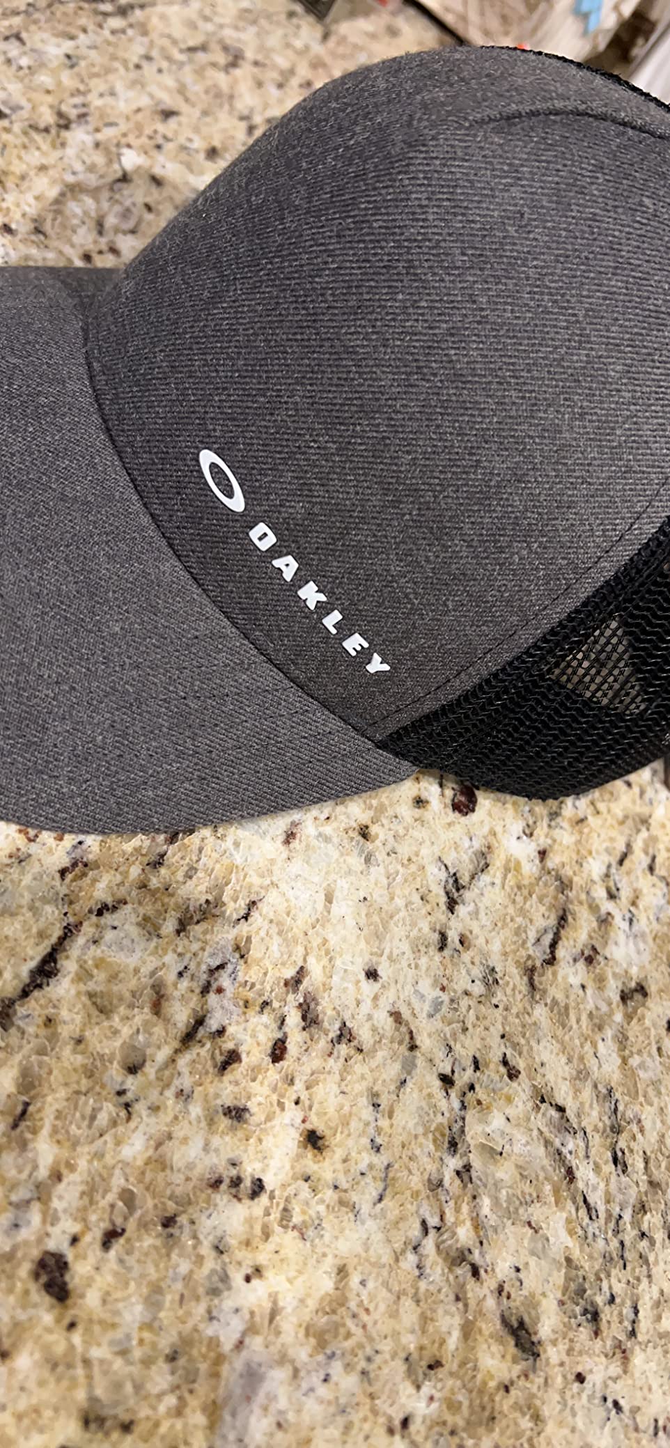 $4/mo - Finance Oakley Men's Chalten Cap | Buy Now, Pay Later
