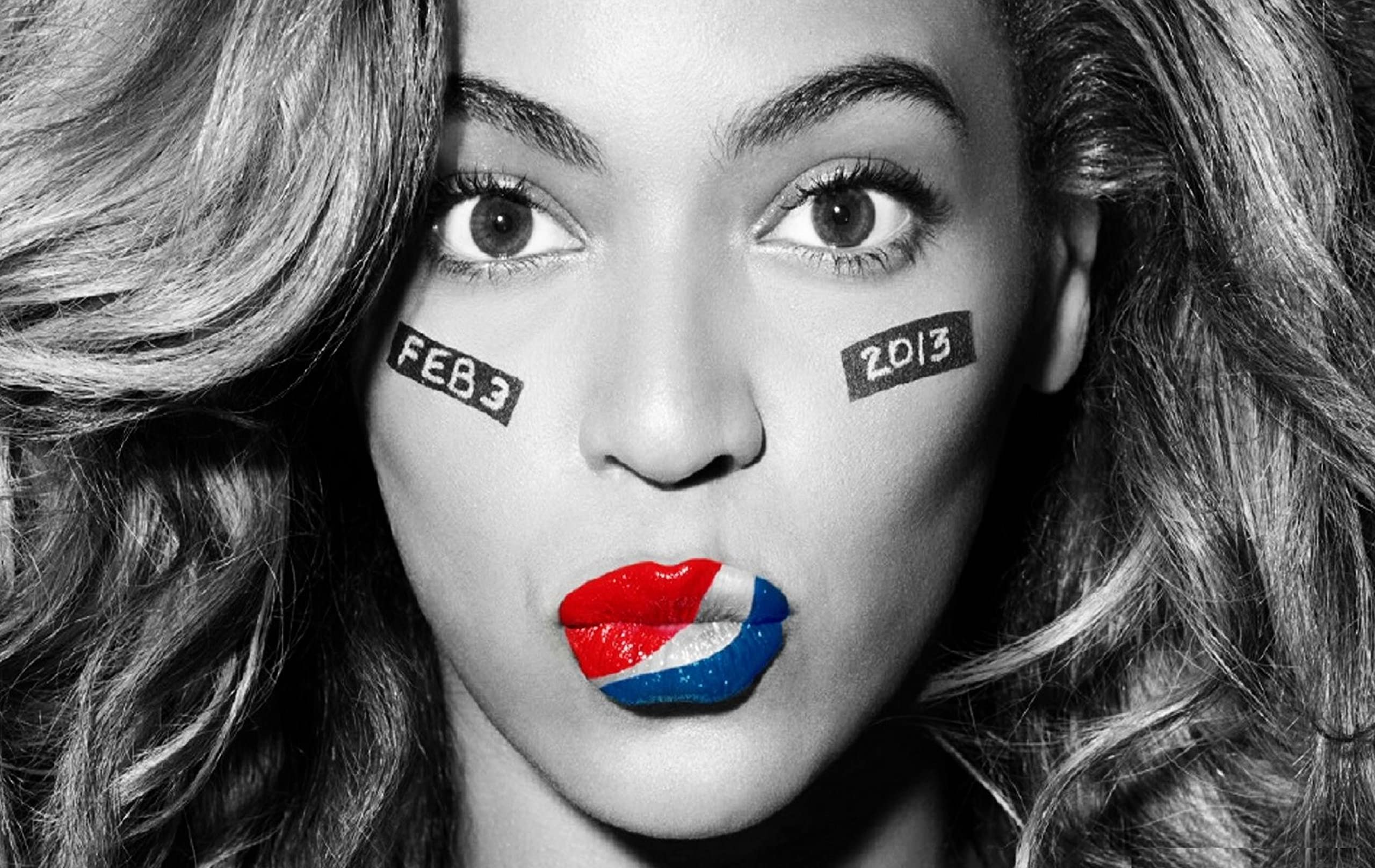 Buy Artefact V-Mart Beyonce Beautiful Pout Pose 12 x 19 Inch HD Quality ...