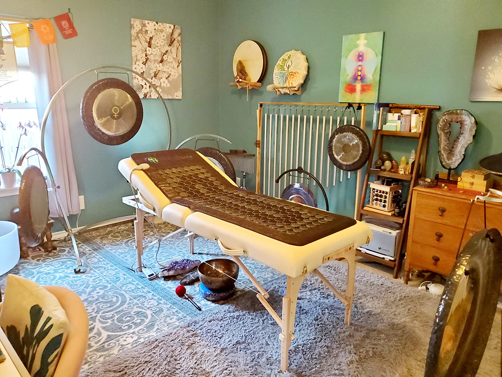 What Is A Reiki Endplate On A Massage Table at David Cadell blog