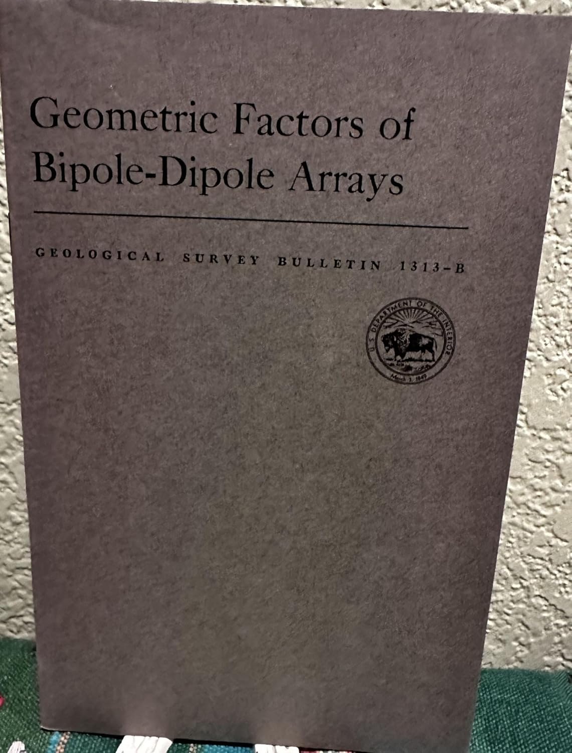 Geometric Factors of Bipole-Dipole Arrays: Zohdy, A A R.: Amazon.com: Books
