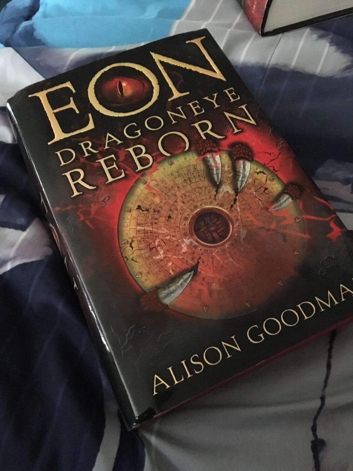 Amazon.com: Eon: 9780142417119: Goodman, Alison: Books