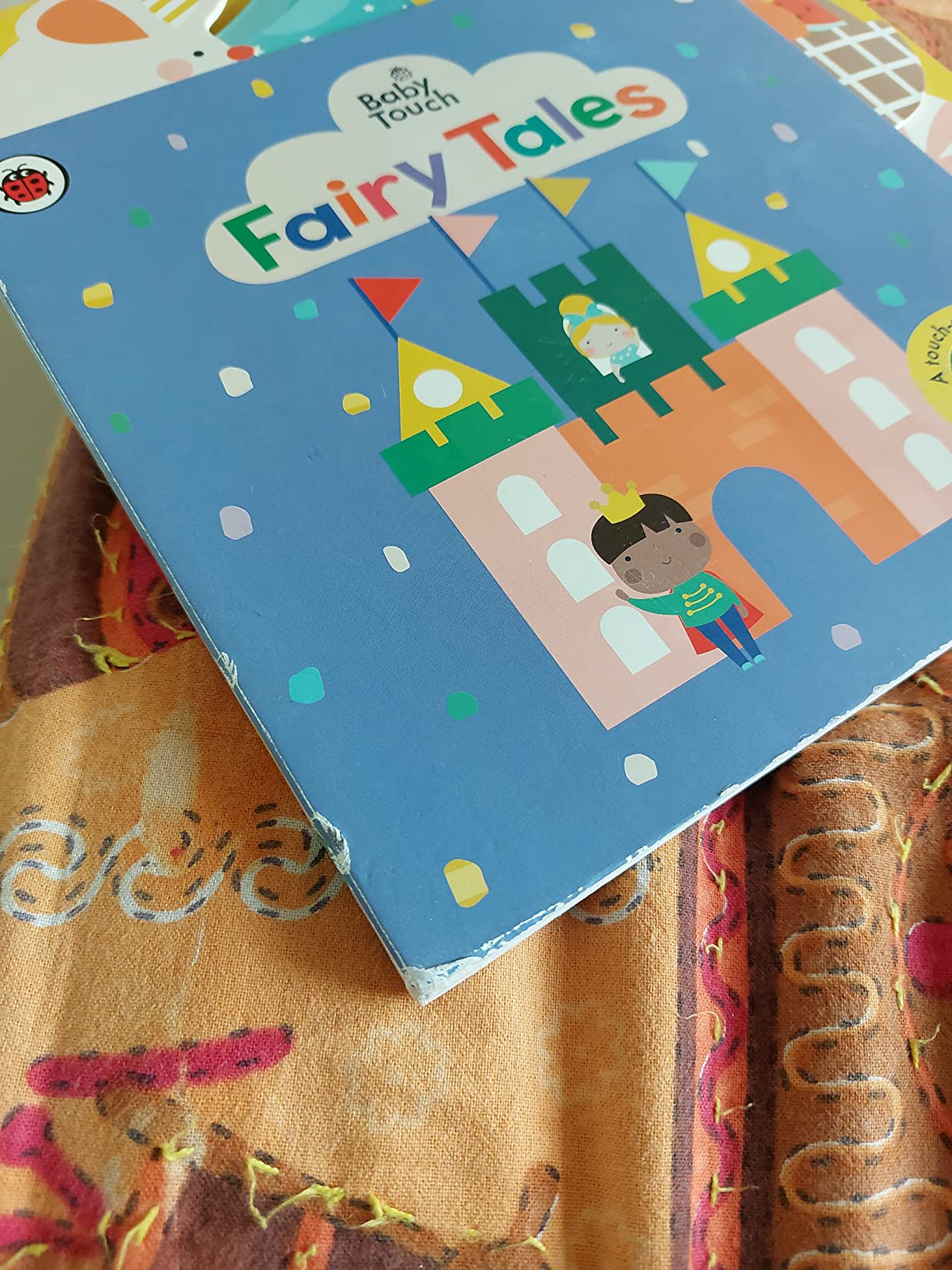 Baby Touch : Fairy Tales (A touch-and-fe : Ladybird: Amazon.in: Books