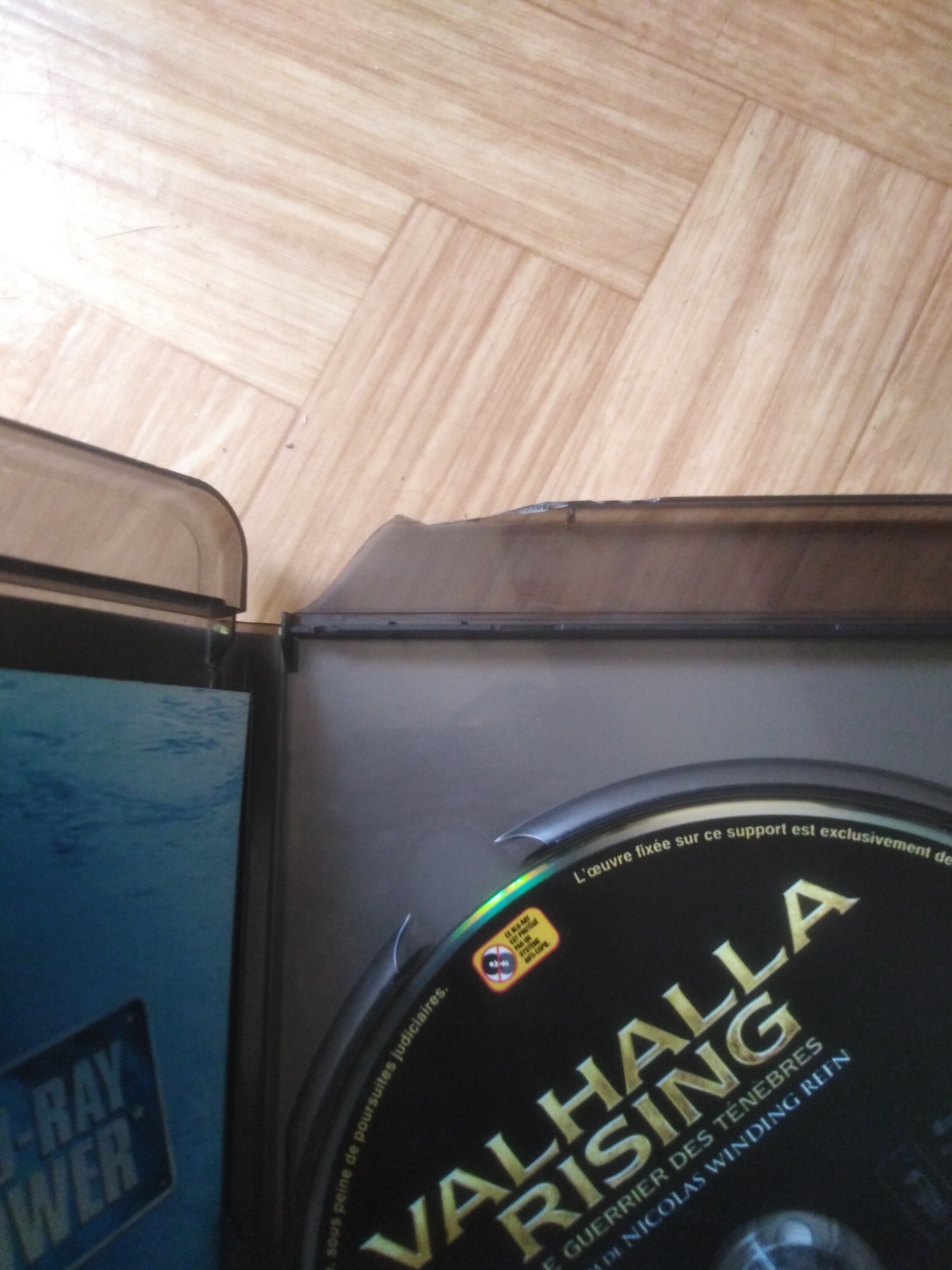 Valhalla Rising (F) [Import]: Amazon.fr: Dvd, Nicolas Winding Refn: DVD ...