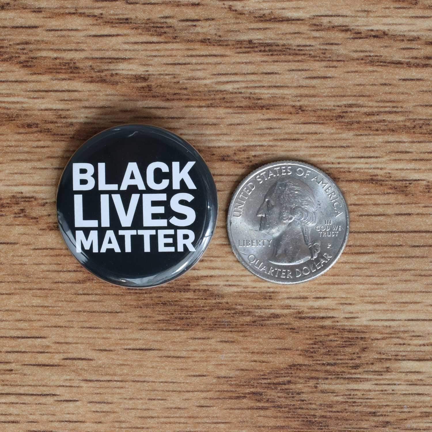 Amazon.com: Pack of 25 - BLM Pins - 1.25" Round Pins Black Lives Matter ...