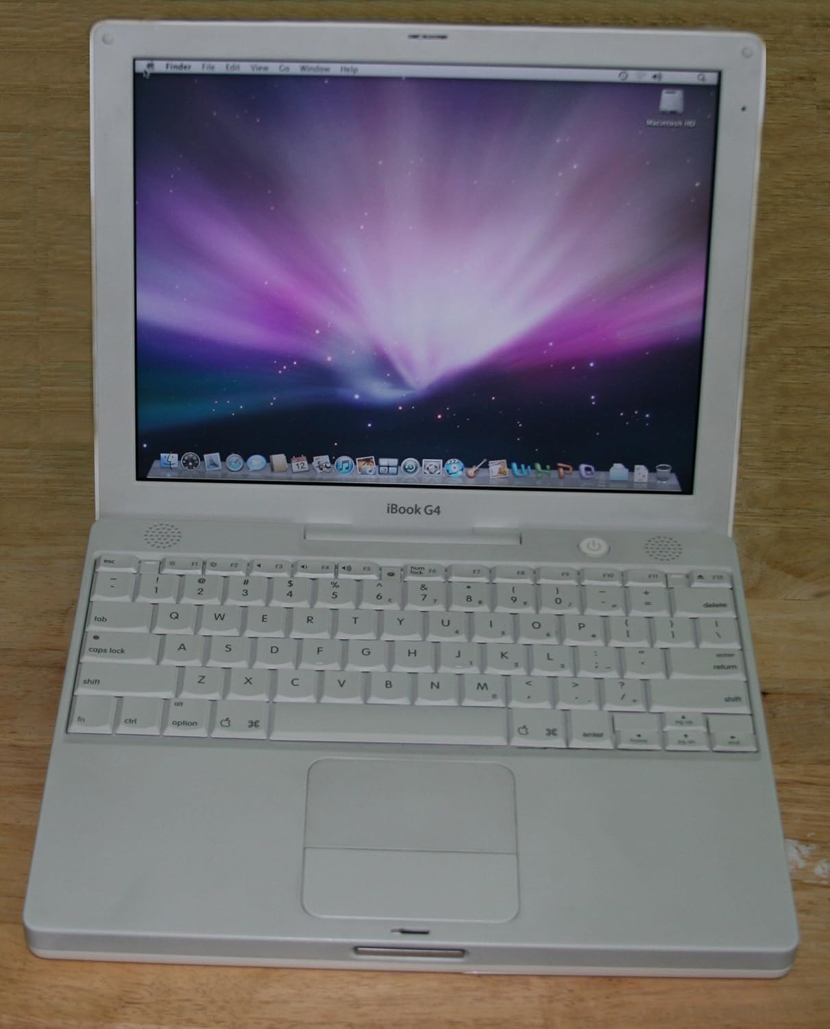 Amazon.com: Apple iBook G4 1.0GHz 512MB 30GB CD 12.1-Inch with Airport ...