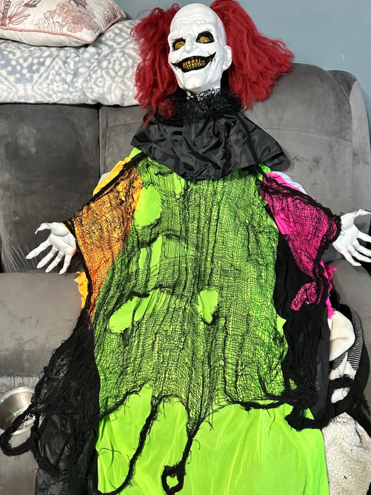 Amazon.com: [Sound Activated] 72 Inch Large Animatronic Clown Ghost ...