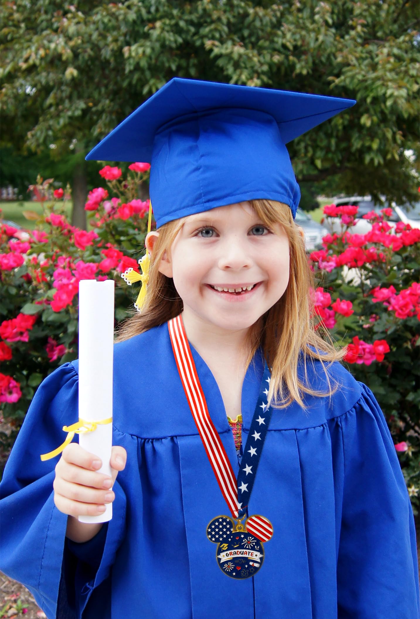 Snapklik.com : GraduatePro Kindergarten Preschool Graduation Medal
