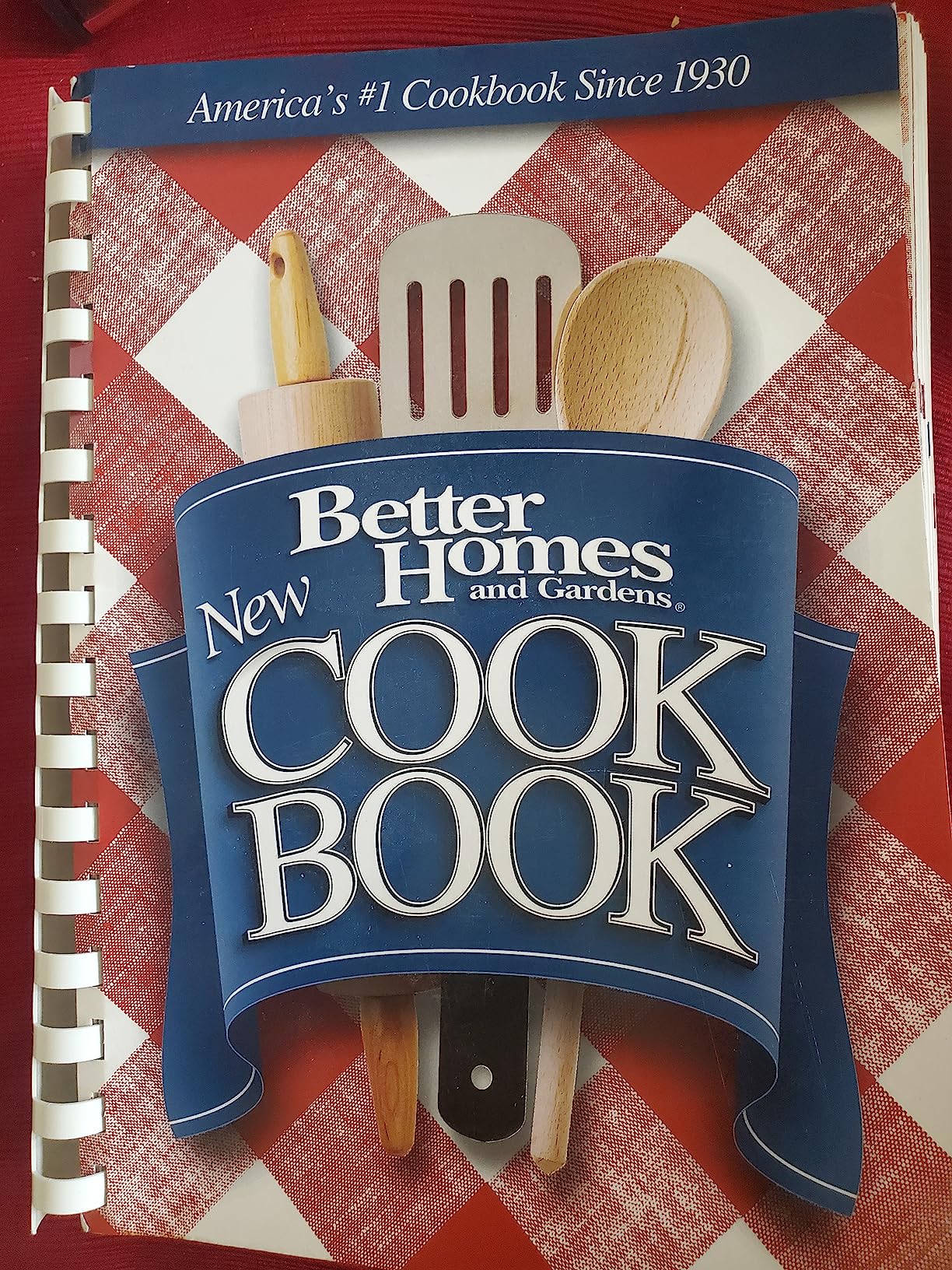 Better Homes and Gardens New Cookbook: BH&G Editors: 9780553267662 ...