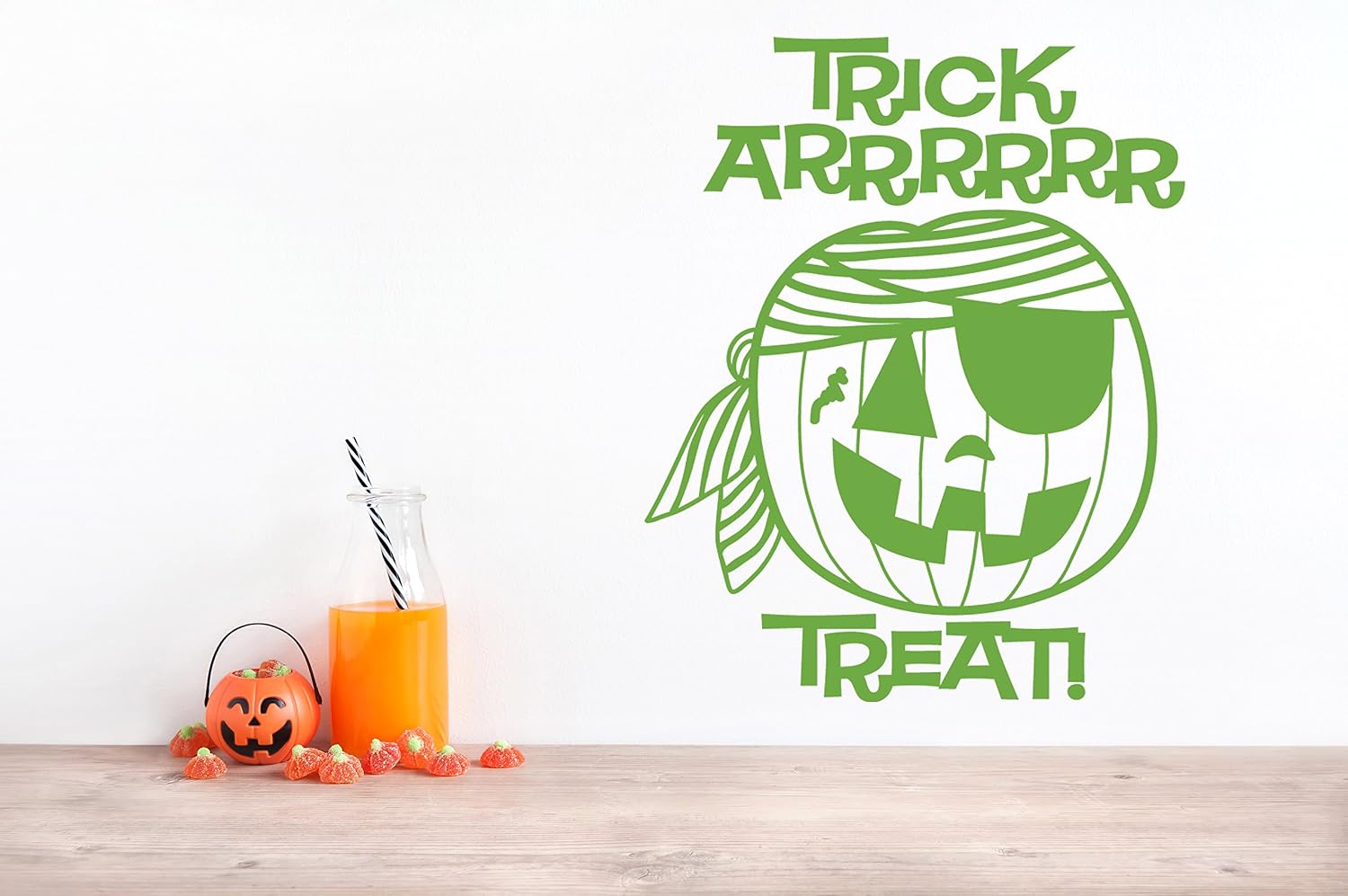 Amazon.com: 28"x24" Pirate Pumpking Trick Arrrr Treat Eye Patch ...