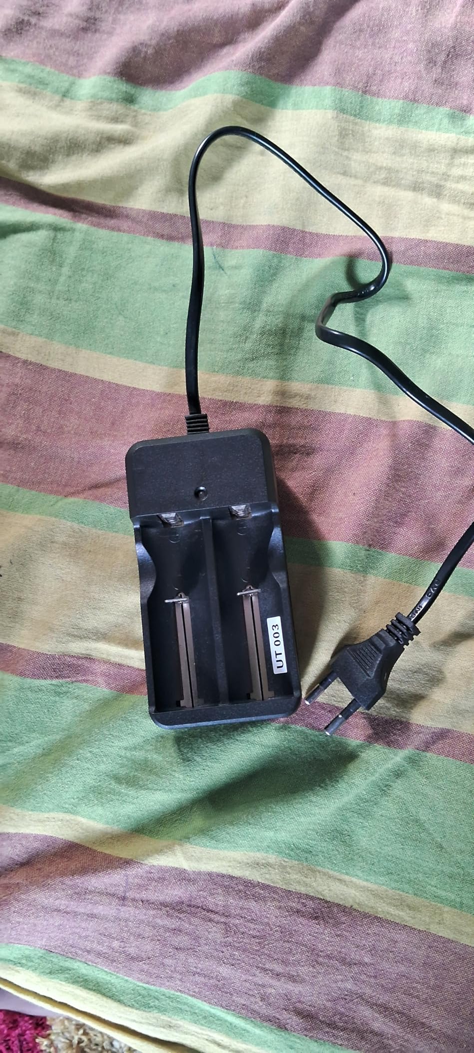 Dual Cell Lithium-Ion Battery Charger for Including AA, AAA, Li-Ion ...