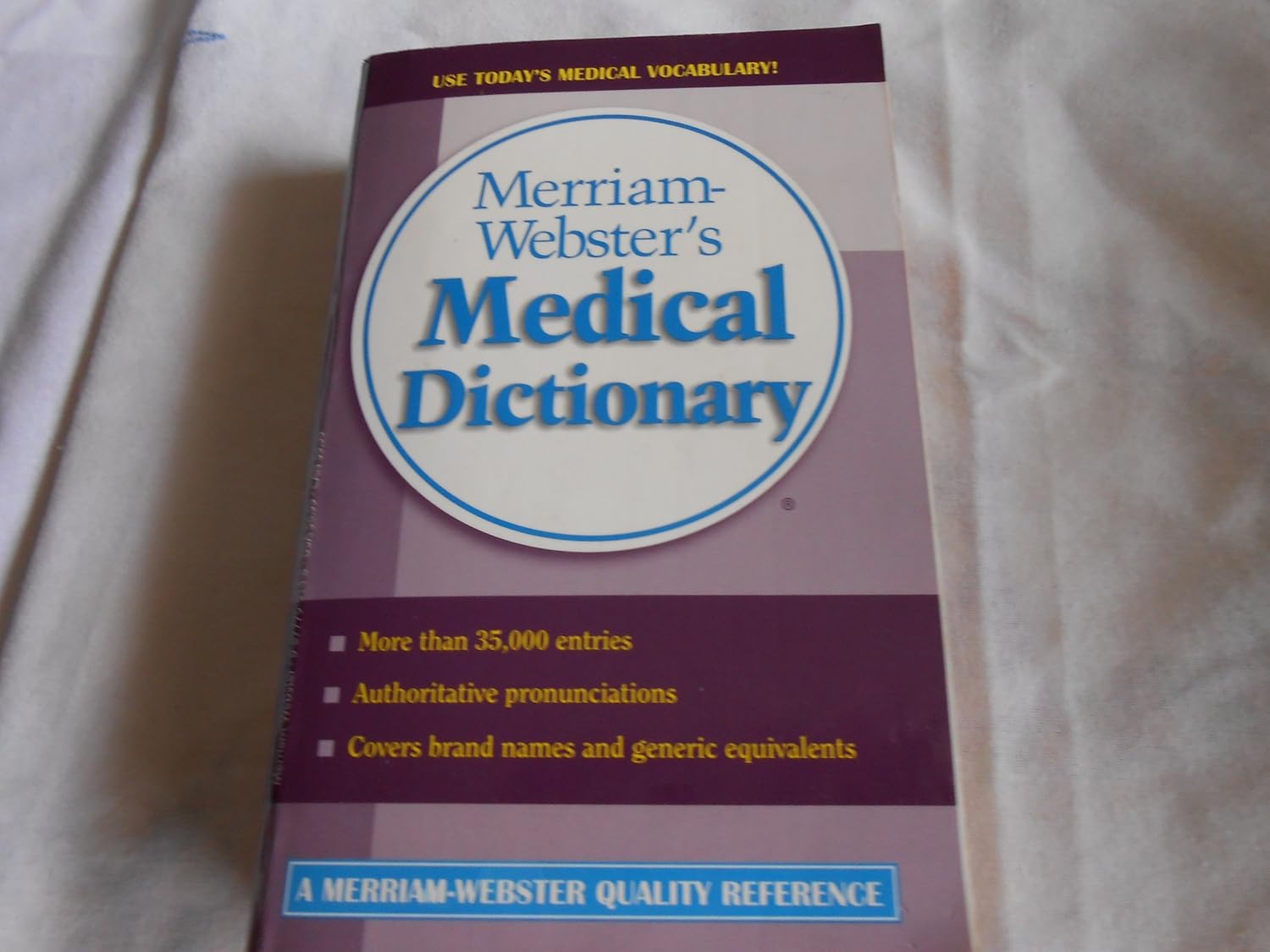 Merriam-Webster's Medical Dictionary: Roger W. Pease Jr.: 9780877799146 ...