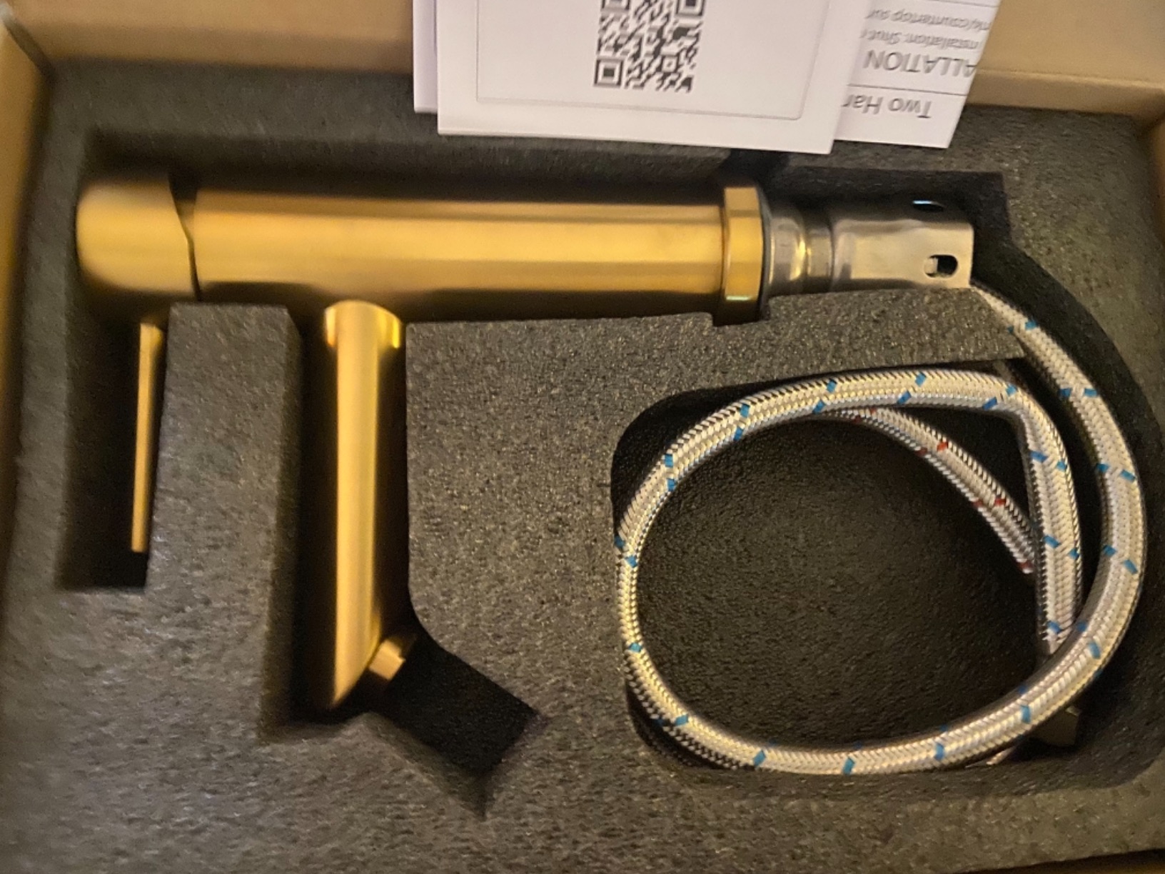 AMAZING FORCE Single Hole Bathroom Faucet Single Handle Bathroom Sink ...