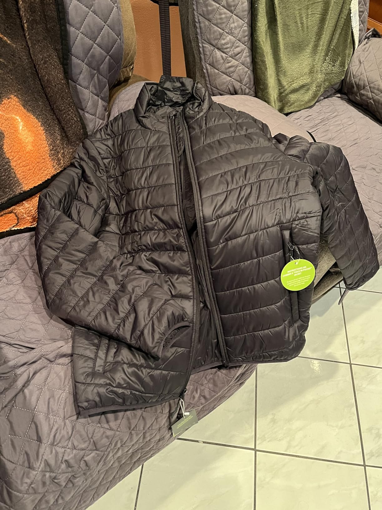 Outdoor Ventures Men's Lightweight Packable Puffer Winter Jacket ...