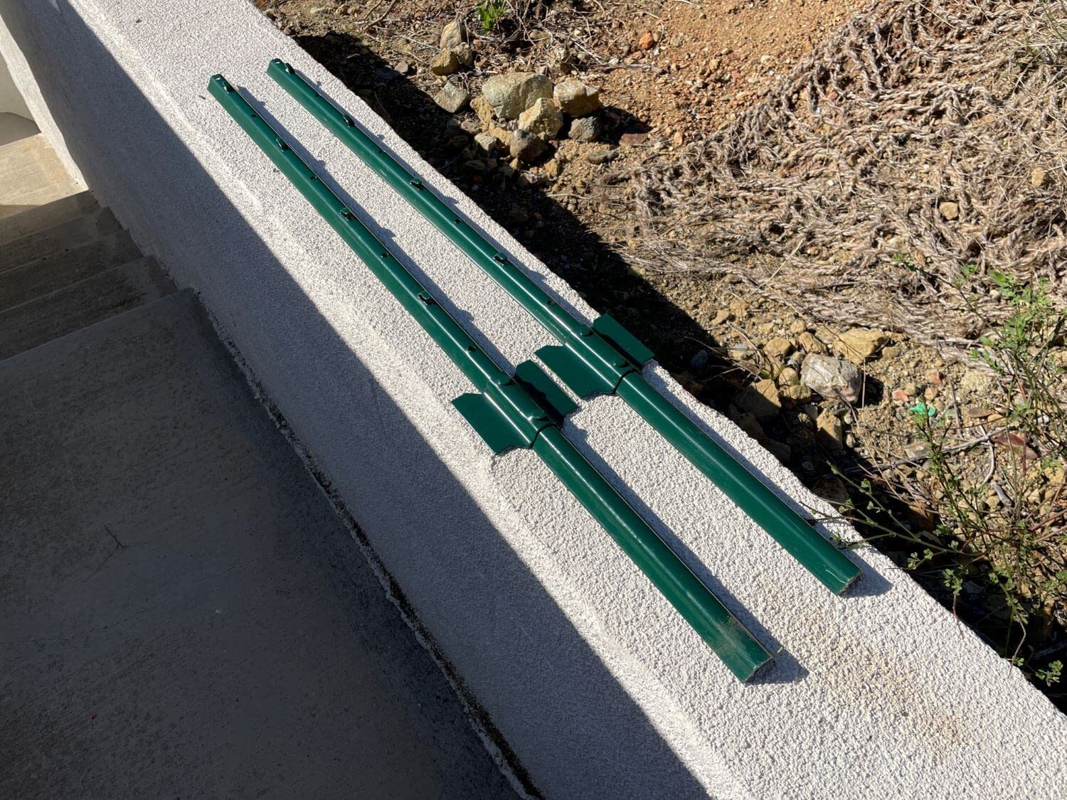 Amazon.com : Sandbaggy U Channel Posts for Fences & Signs - Studded ...