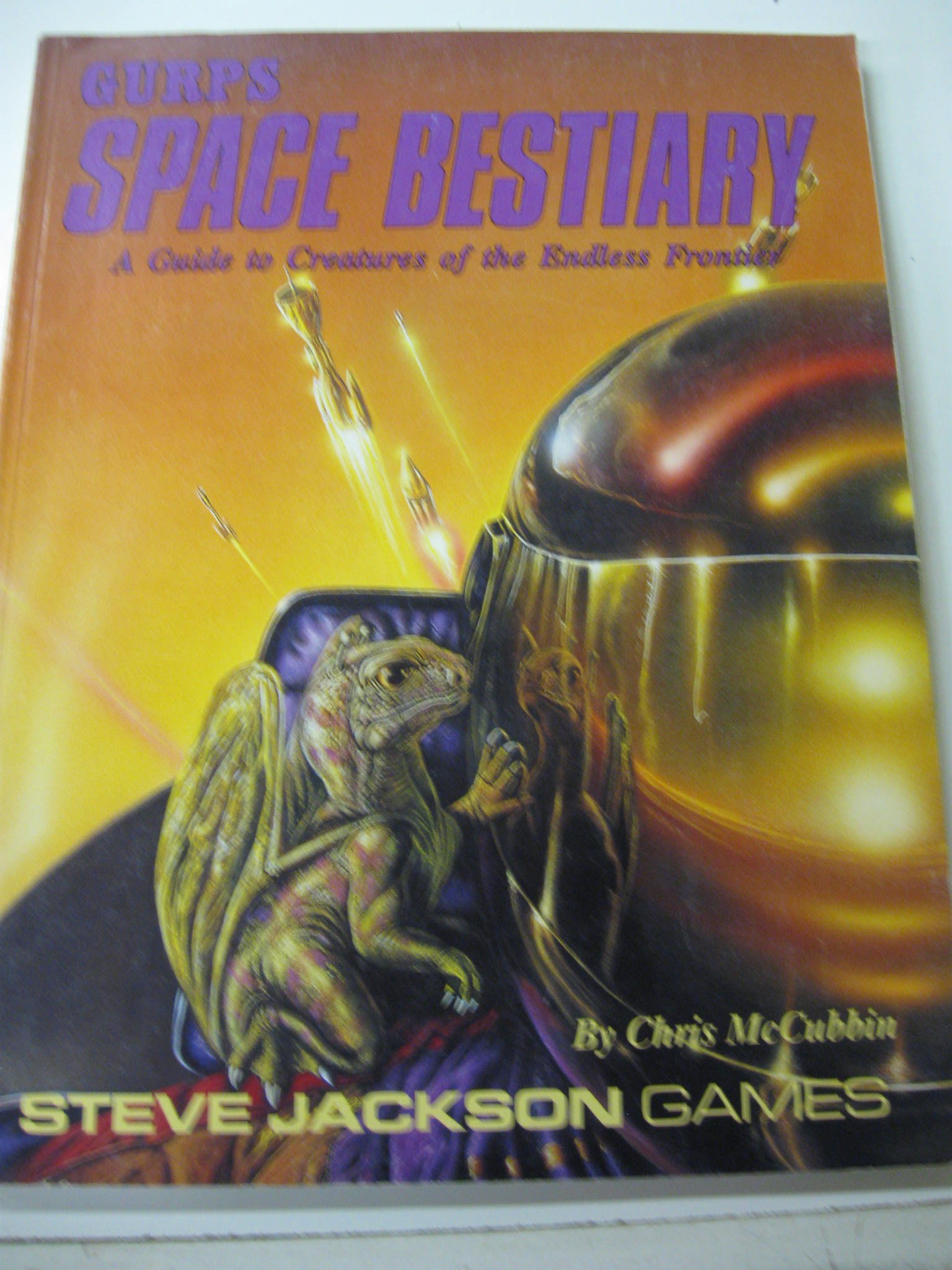 Gurps Space Bestiary (Gurps): Chris McCubbin: 9781556341816: Amazon.com ...
