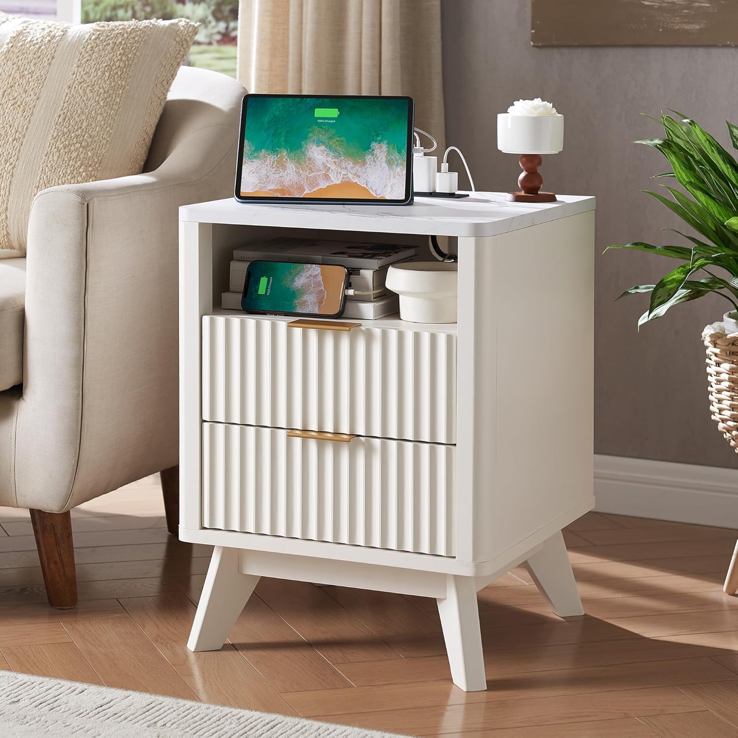 Amazon.com: T4TREAM Fluted Nightstand with Charging Station, 18" Modern ...