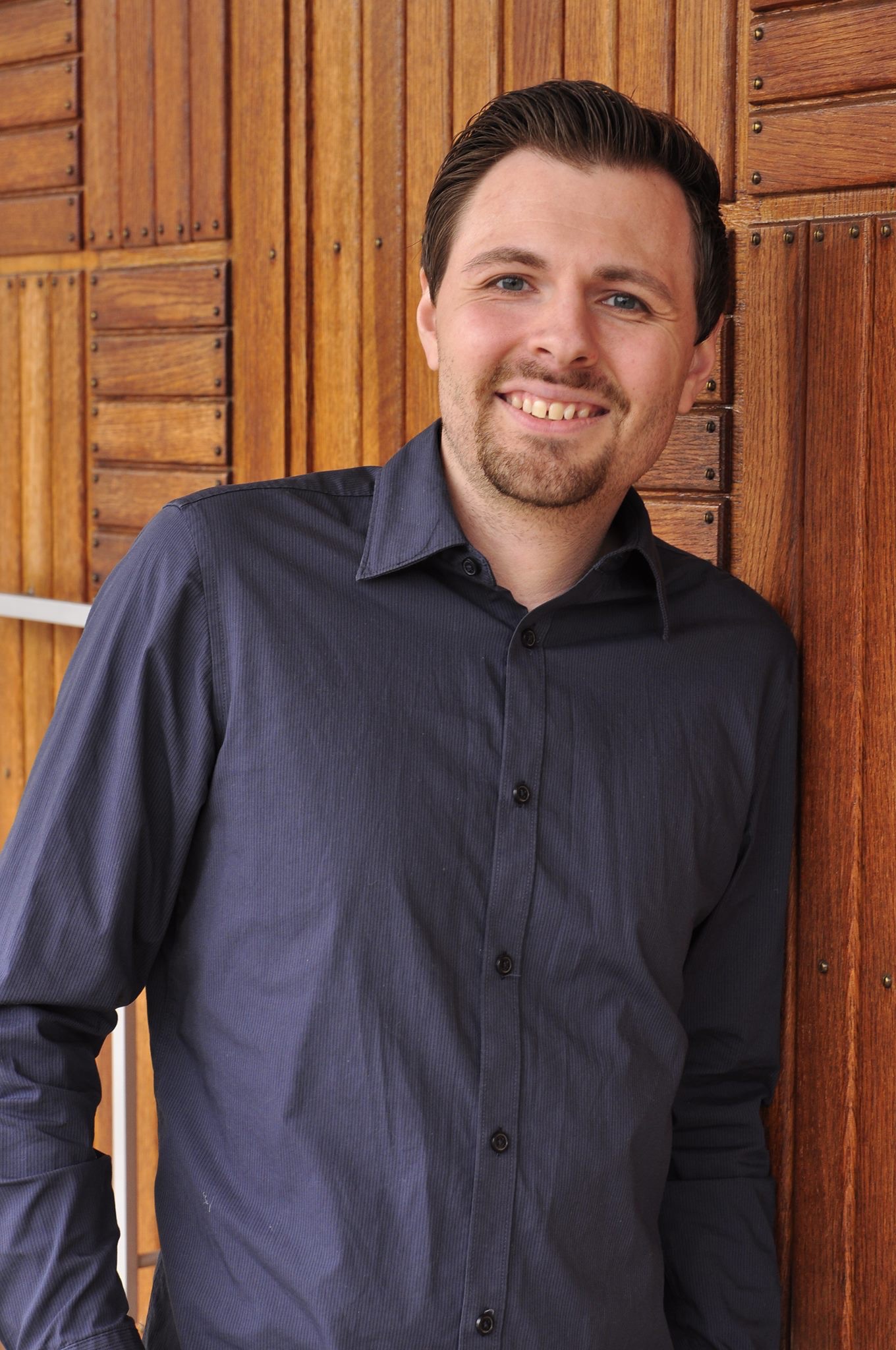 Amazon.com: Eric Burton: books, biography, latest update