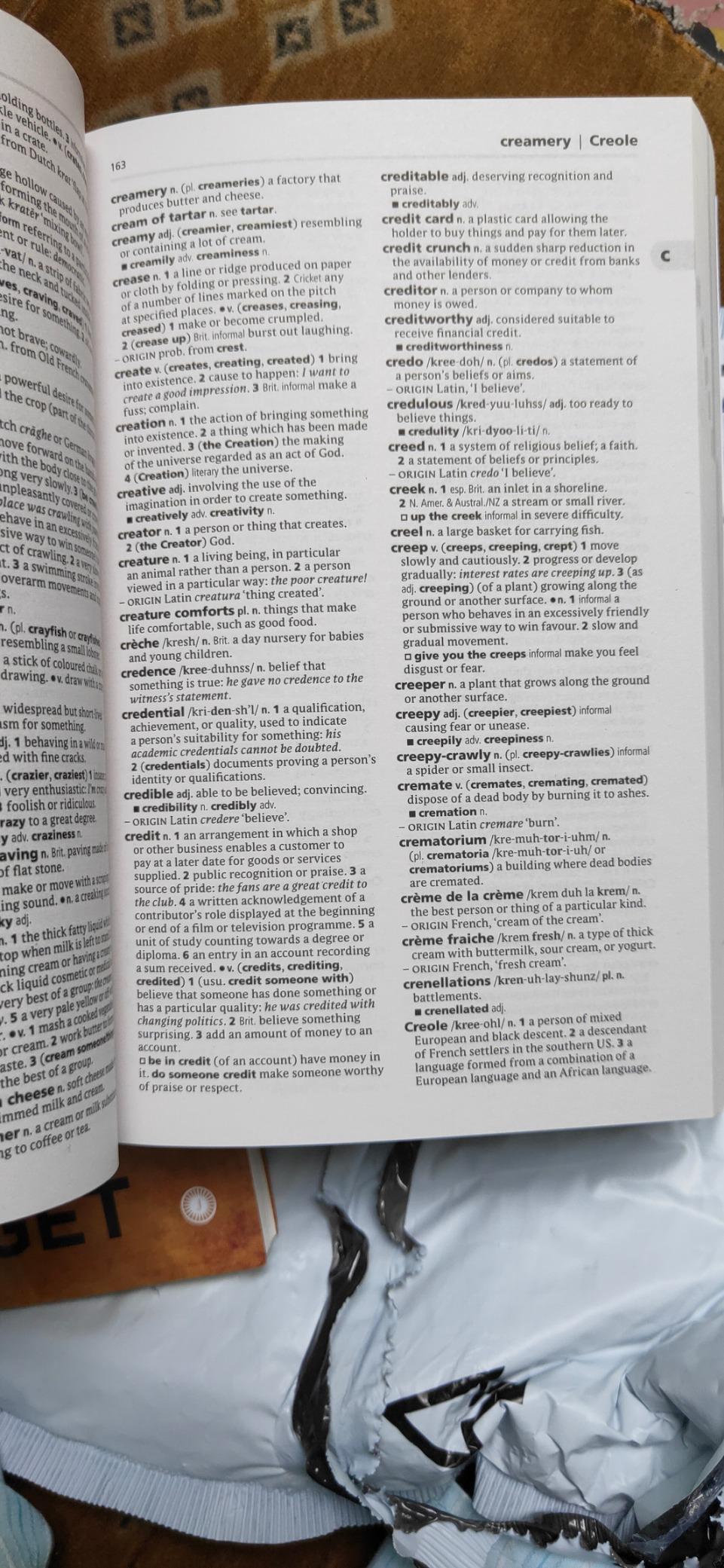 PAPERBACK OXFORD ENGLISH DICTIONARY 7E : Oxford Dictionaries: Amazon.in ...