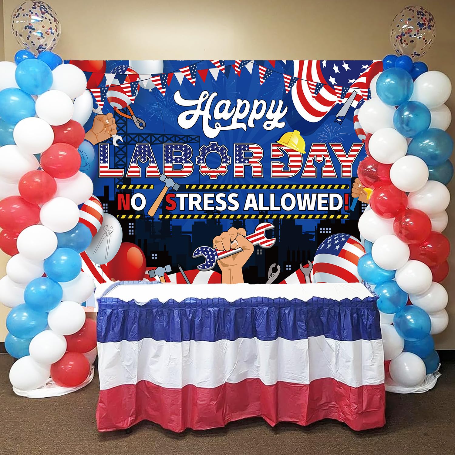 Store Labor Day Decorations