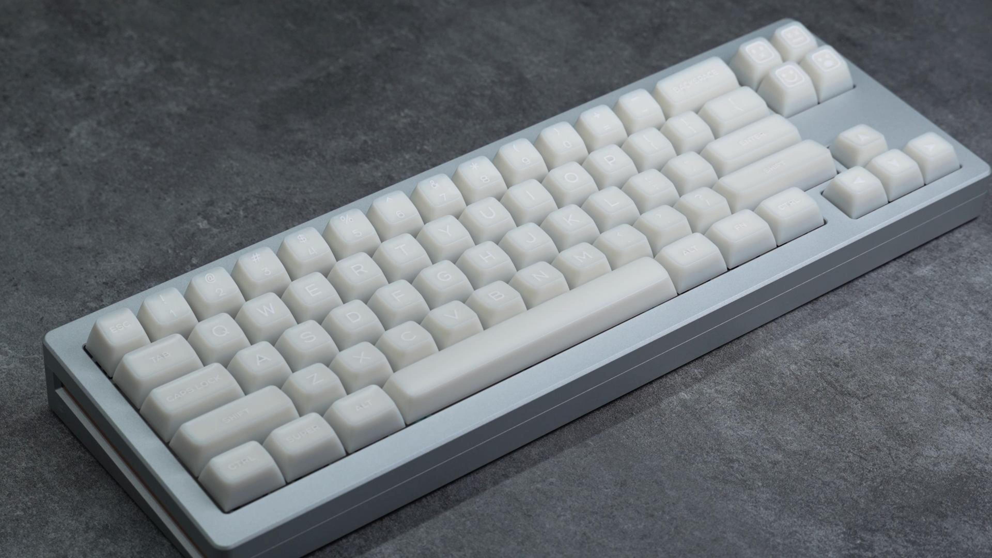 Electronikz - Product Review: PBT Keycaps - White Jade Double Shot PBT ...