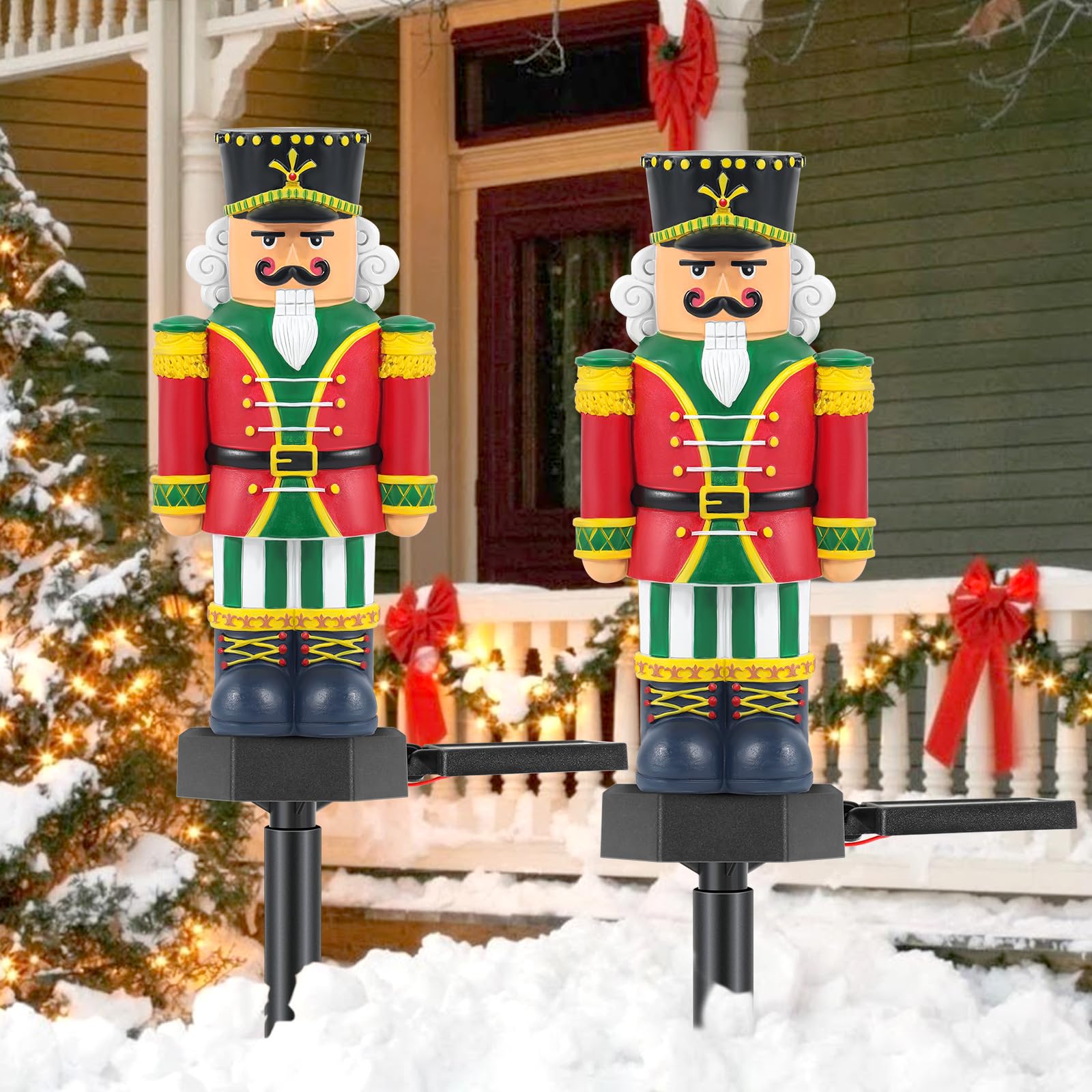 Amazon.com: AKAIXI 2 Pack Outdoor Solar Christmas Nutcracker ...