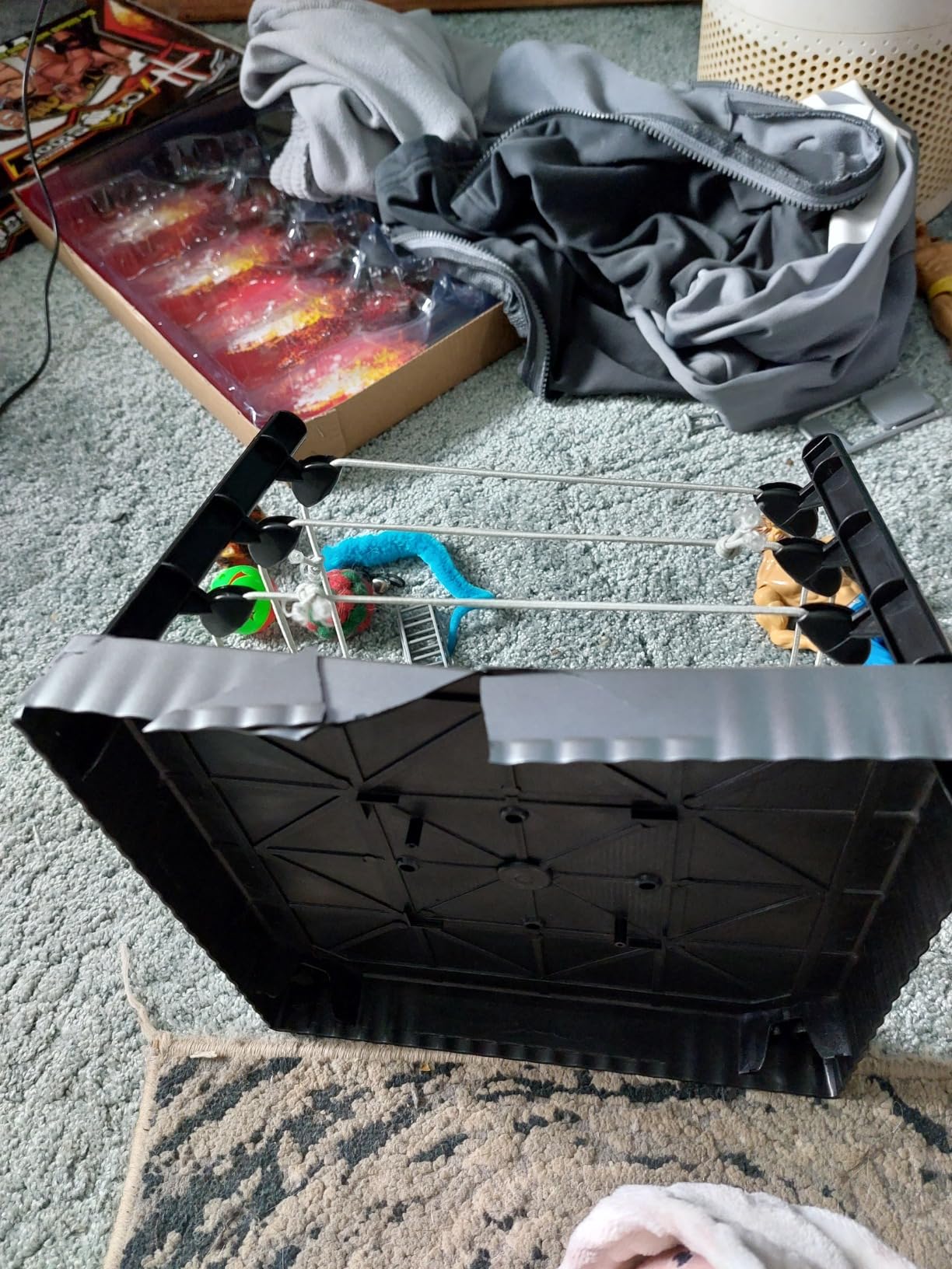 SDMAX WWE Wrestling Ring Playset with Action Figures, WWE Ring with ...