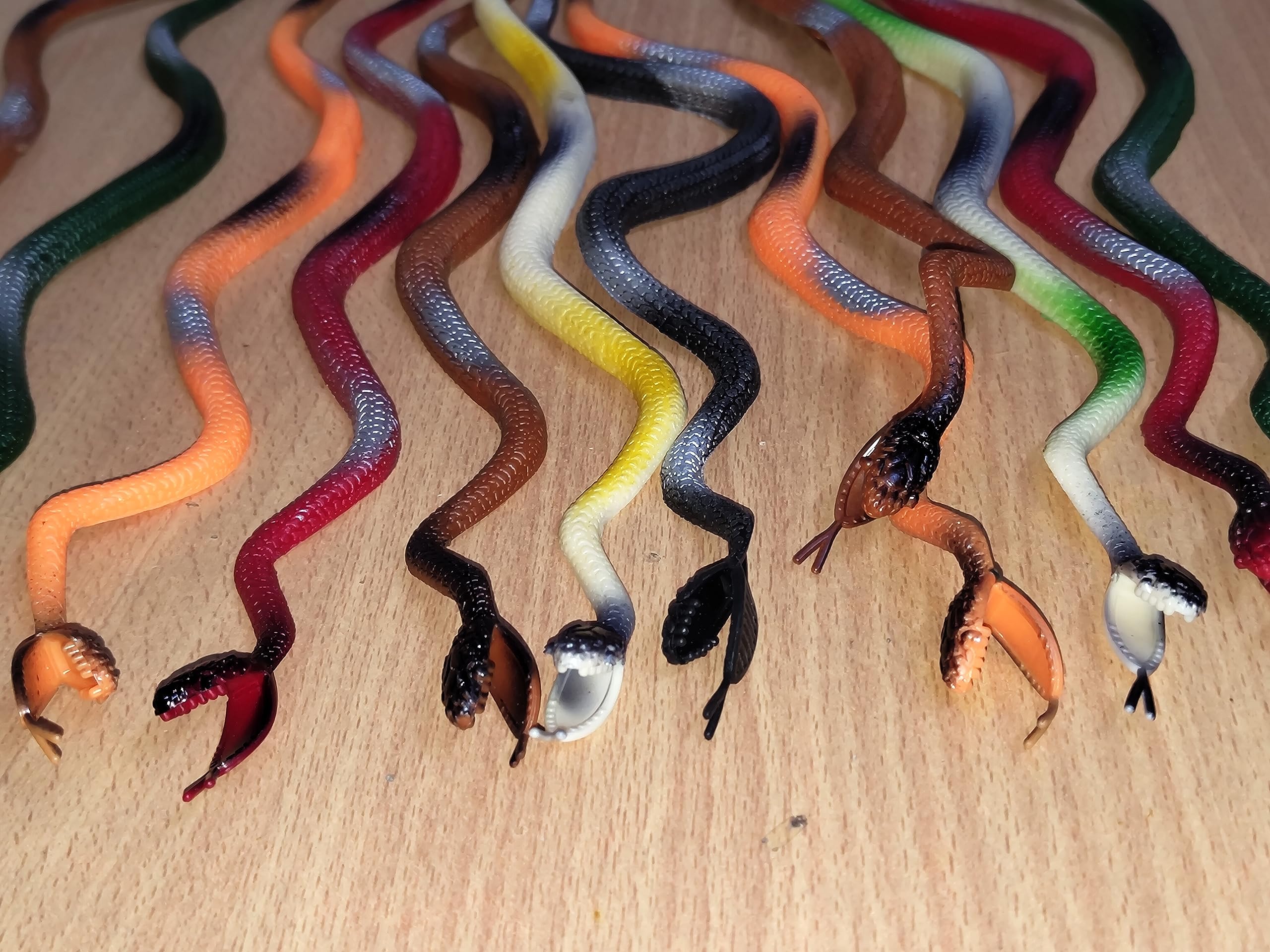 Amaque Snake Toys Figures 12 Pieces 34cm Long Snakes Realistic ...