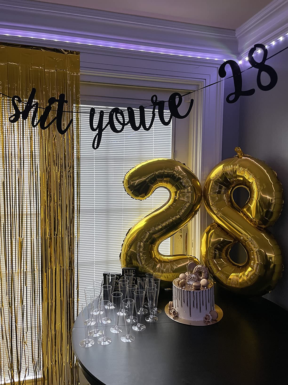 Amazon.com: 28th Birthday Decorations Black and Gold, Happy Birthday ...