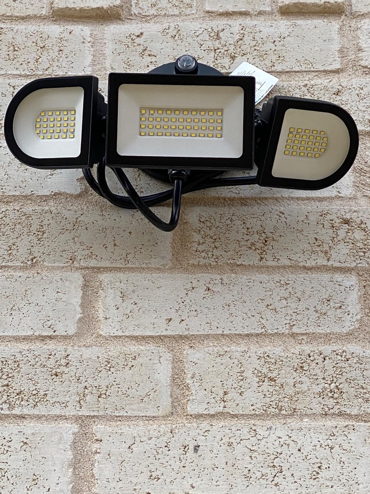 iMaihom 65W Dusk to Dawn Outdoor Lighting, 6500LM Brightness Adjustable ...