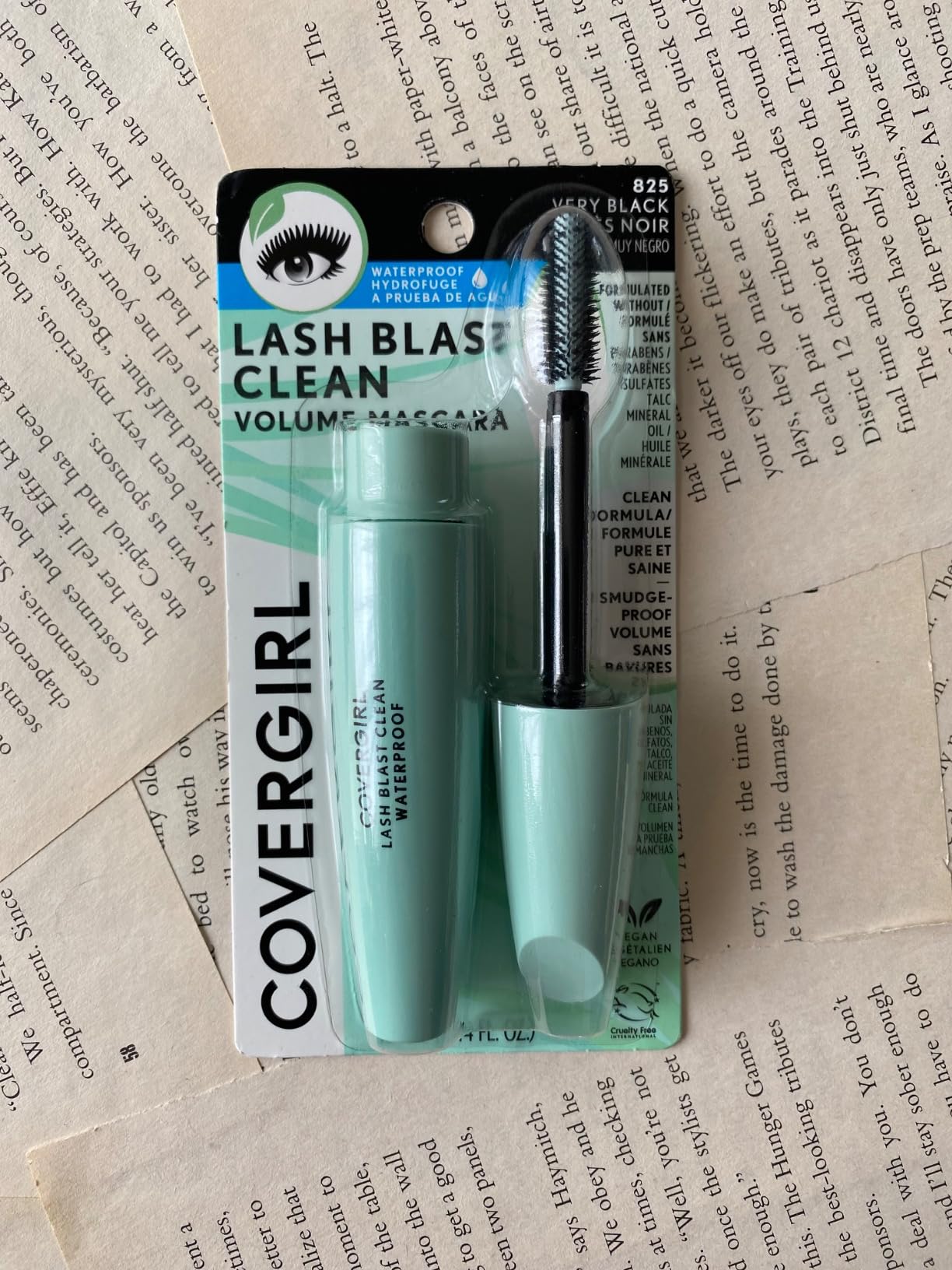 Covergirl Lashblast Clean Volume Mascara #825 Very Black Waterproof 13 ...