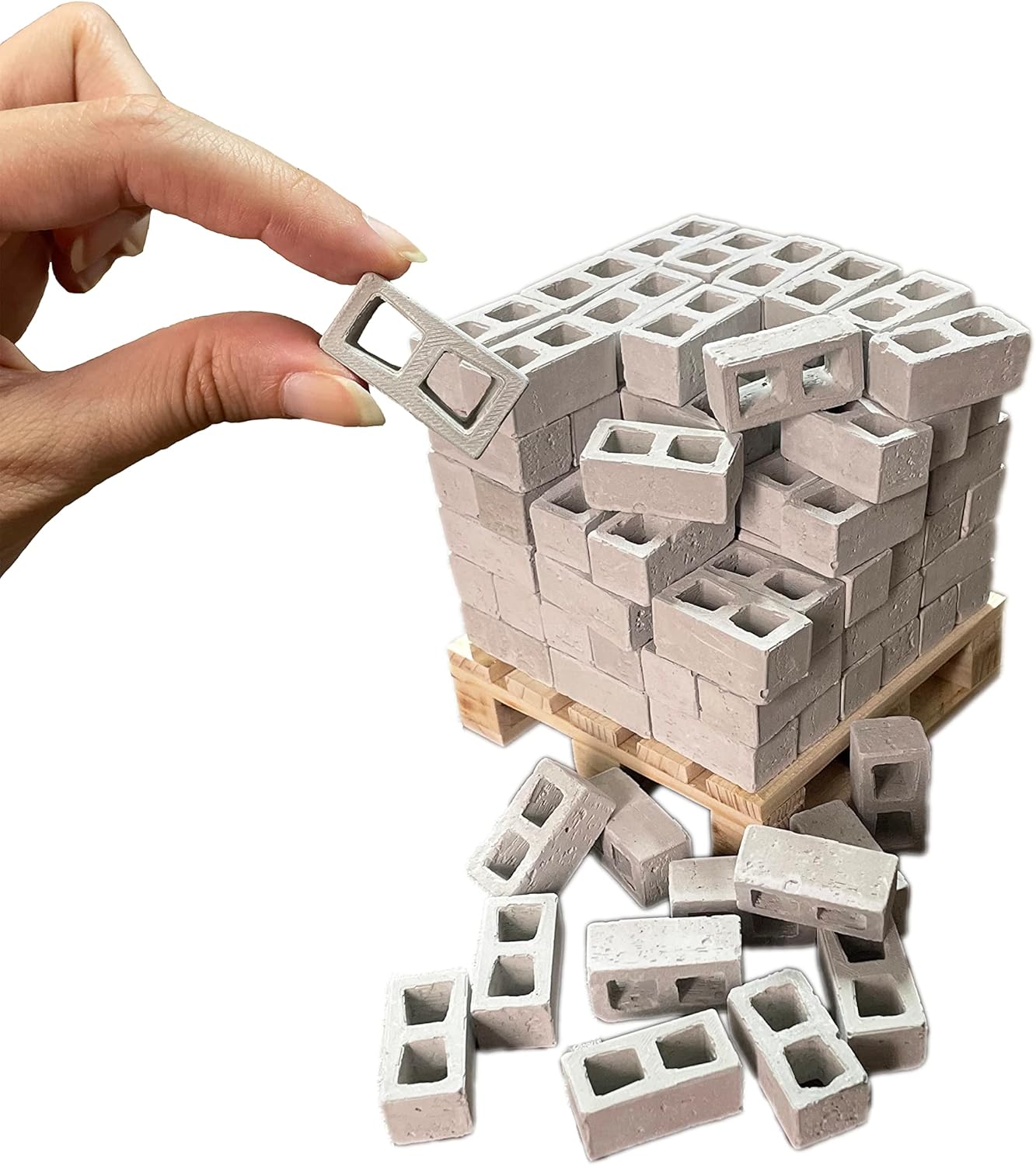 Amazon.com: Miniature Cinder Blocks with Pallet 1/12 Scale (108 Packs ...