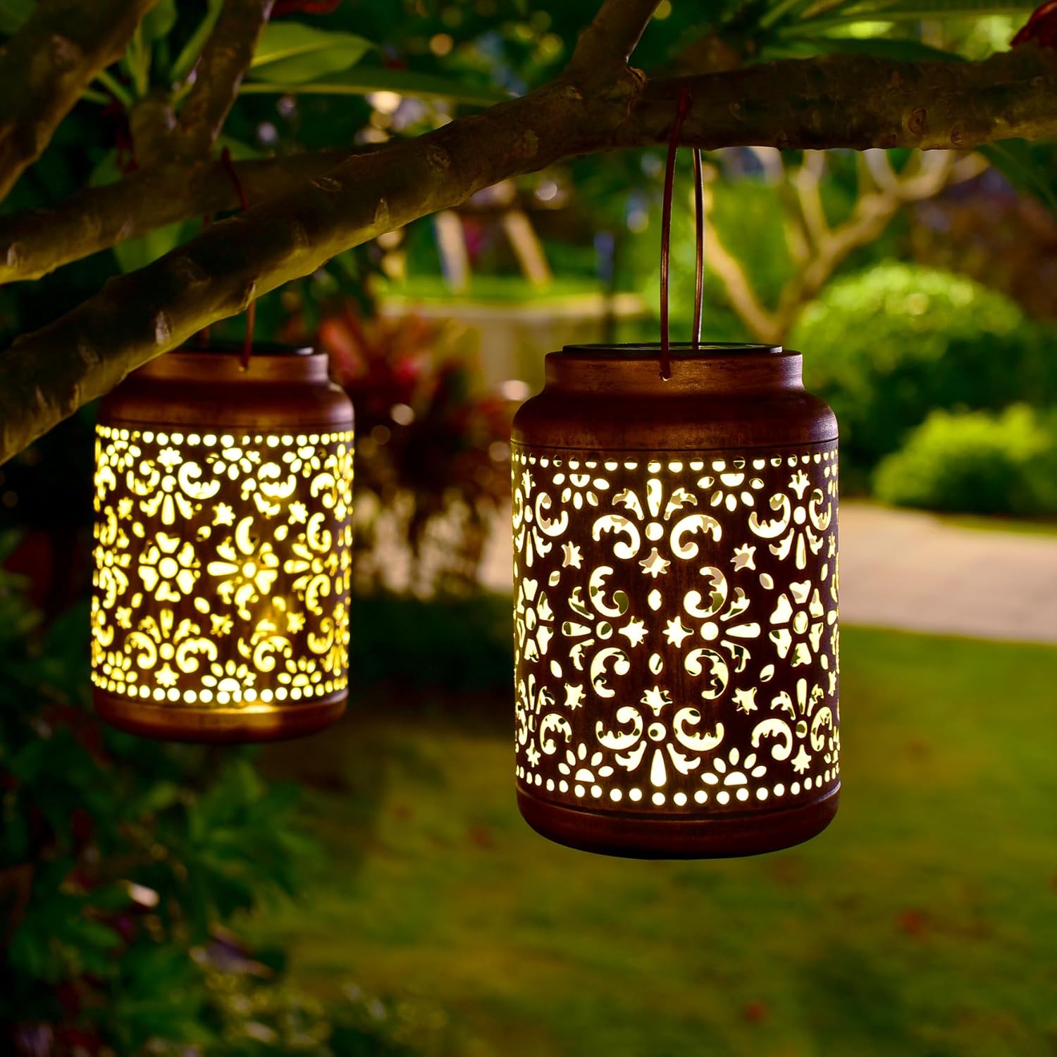 Amazon.com: Solar Lanterns, Large Metal Hanging Solar Lights, Retro ...