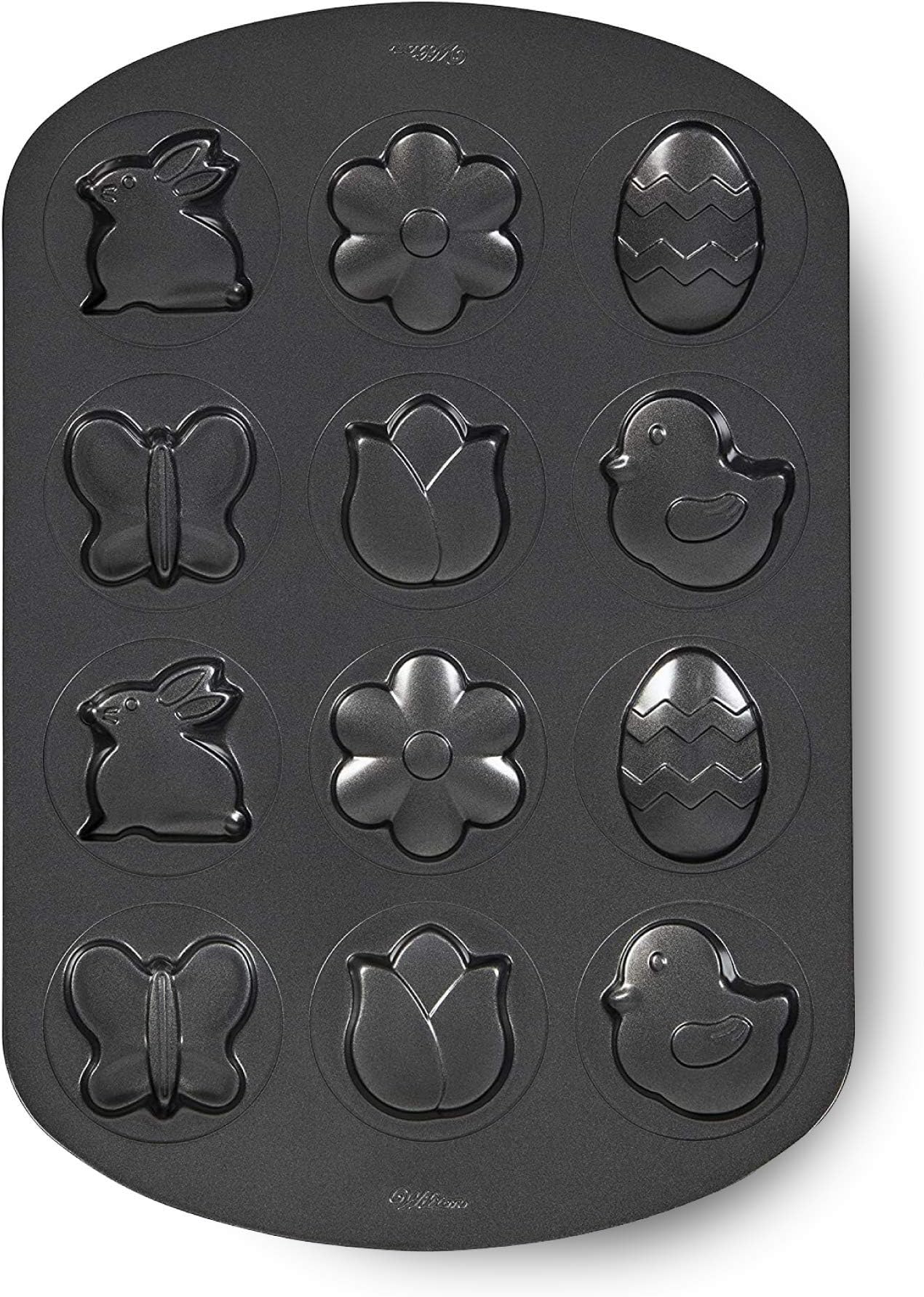Amazon.com: Wilton Non-Stick Christmas Cookie Shapes Pan, 12-Cavity ...