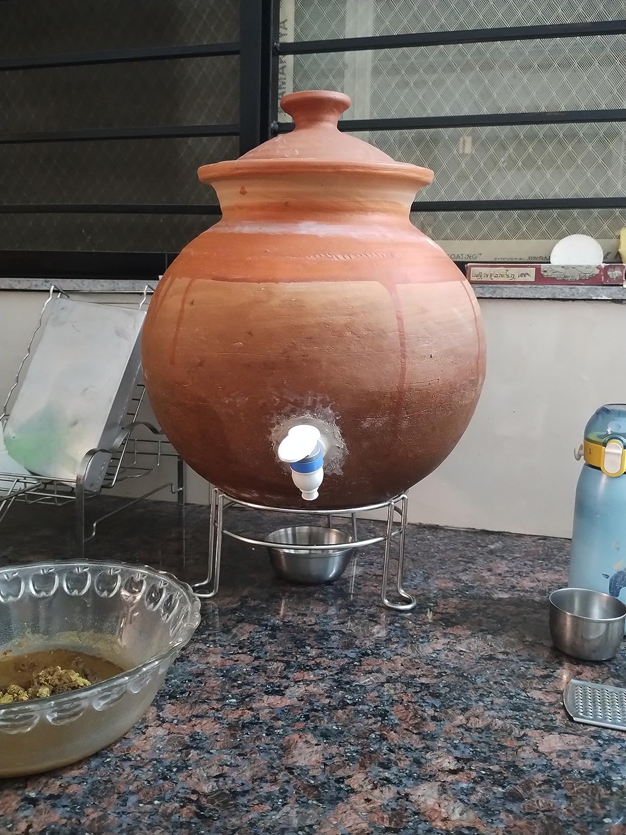 Buy Neo Traders Alloy Steel Gamla/Matka, Plant Pot/Water Pot Stand ...