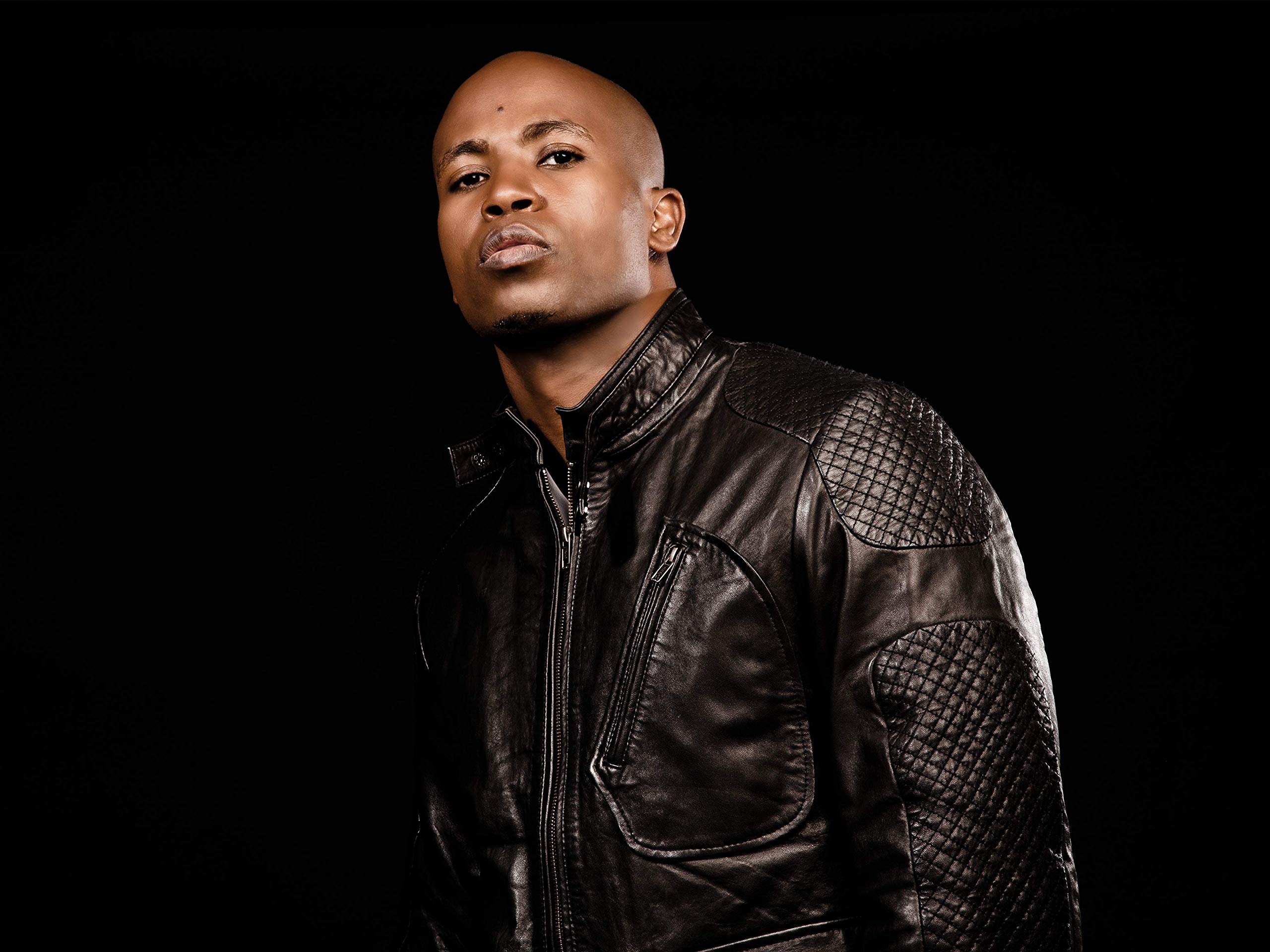Hysteric love par Rohff & Amel Bent. Titre tiré de l’album Le Code De L ...