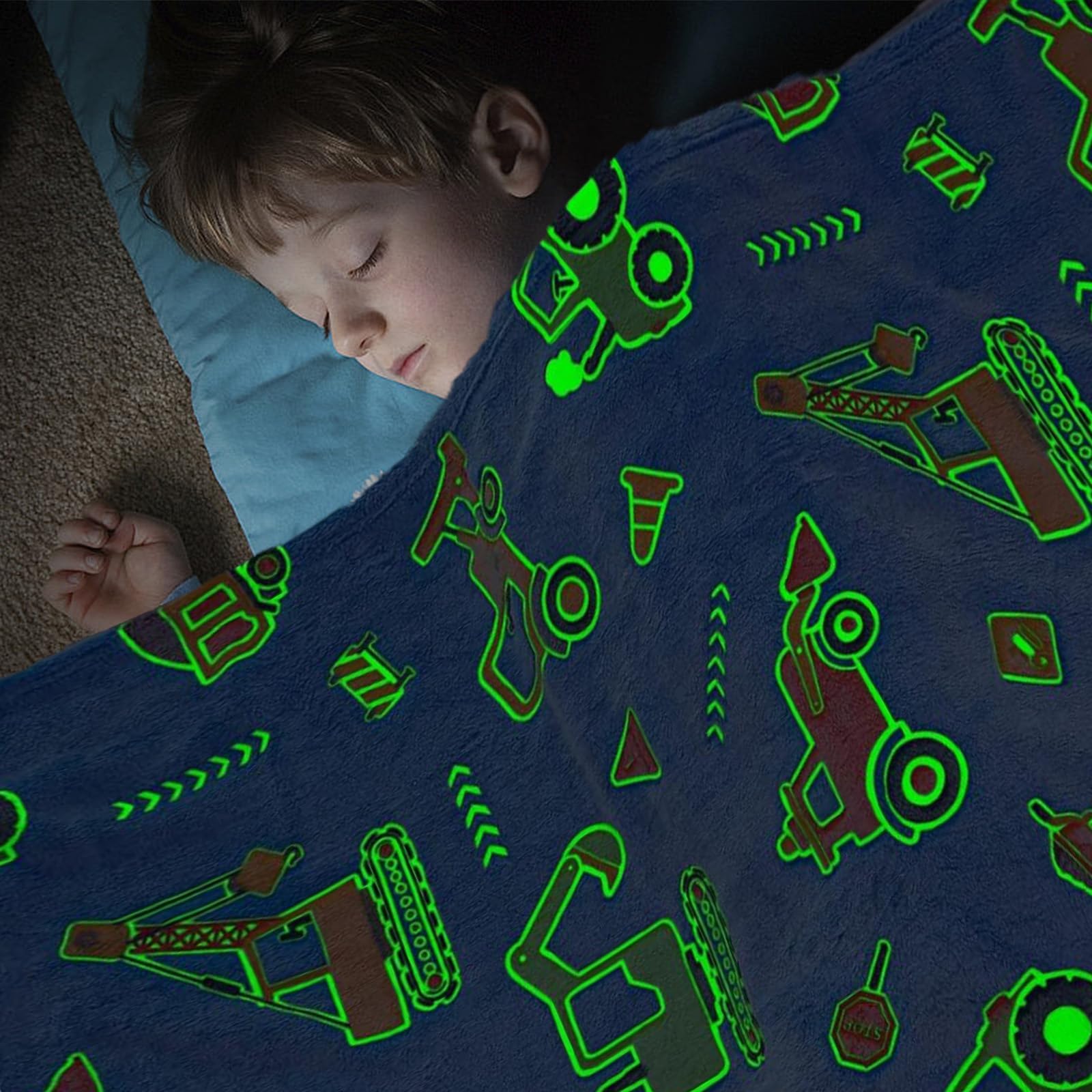 Amazon.com: Glow in The Dark Blanket Boys Gifts for Kids Fuzzy Cozy ...