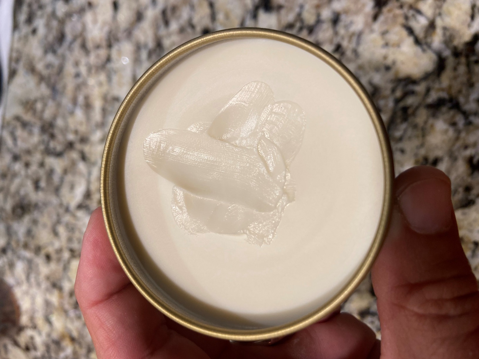 Amazon.com: Davines This is a Forming Pomade, 2.7 Fl Oz : Beauty ...
