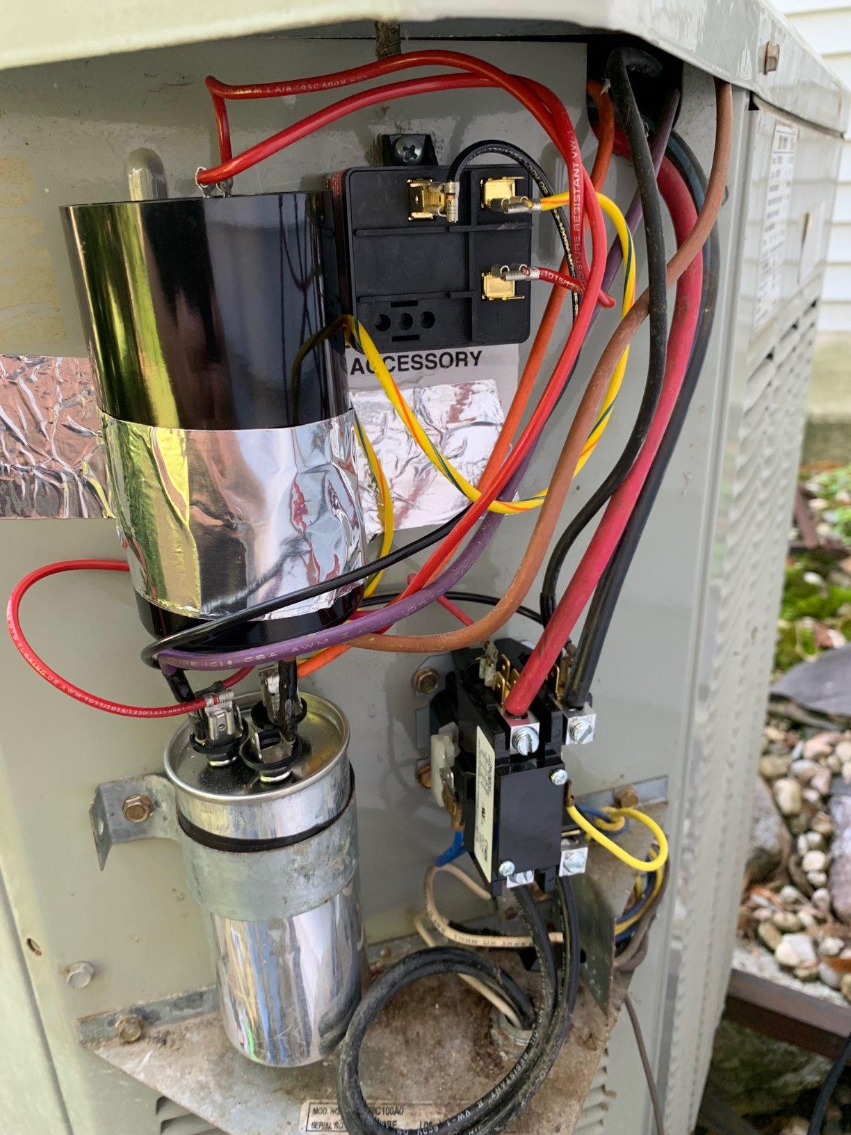 SUPCO CD55+5X440R Dual Motor Run Capacitor, Round, 55 + 5 Mfd x 440V, 2 ...