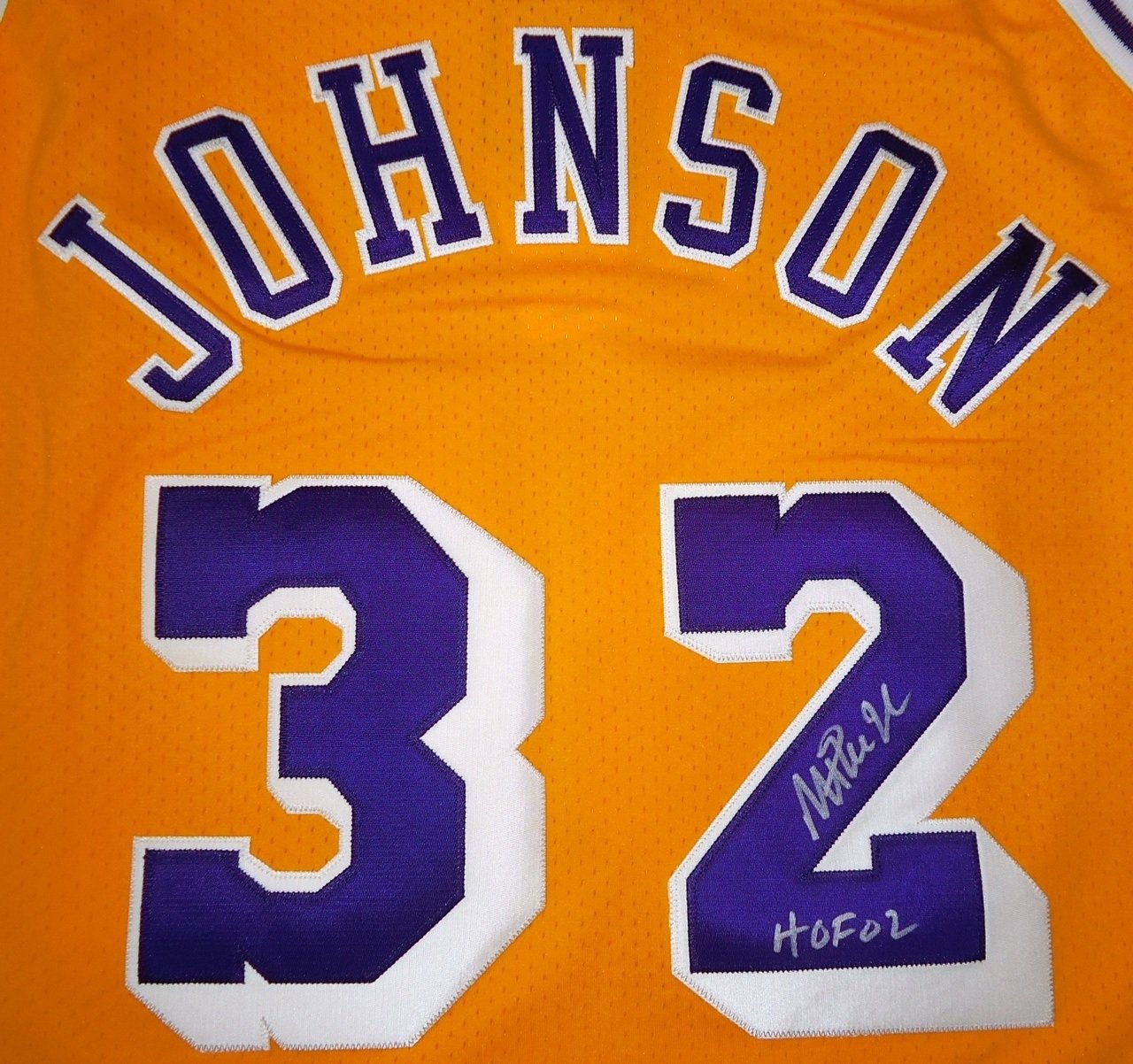 Magic Johnson Logo Lakers Legend Magic Johnson Rips 'ridiculous' Idea