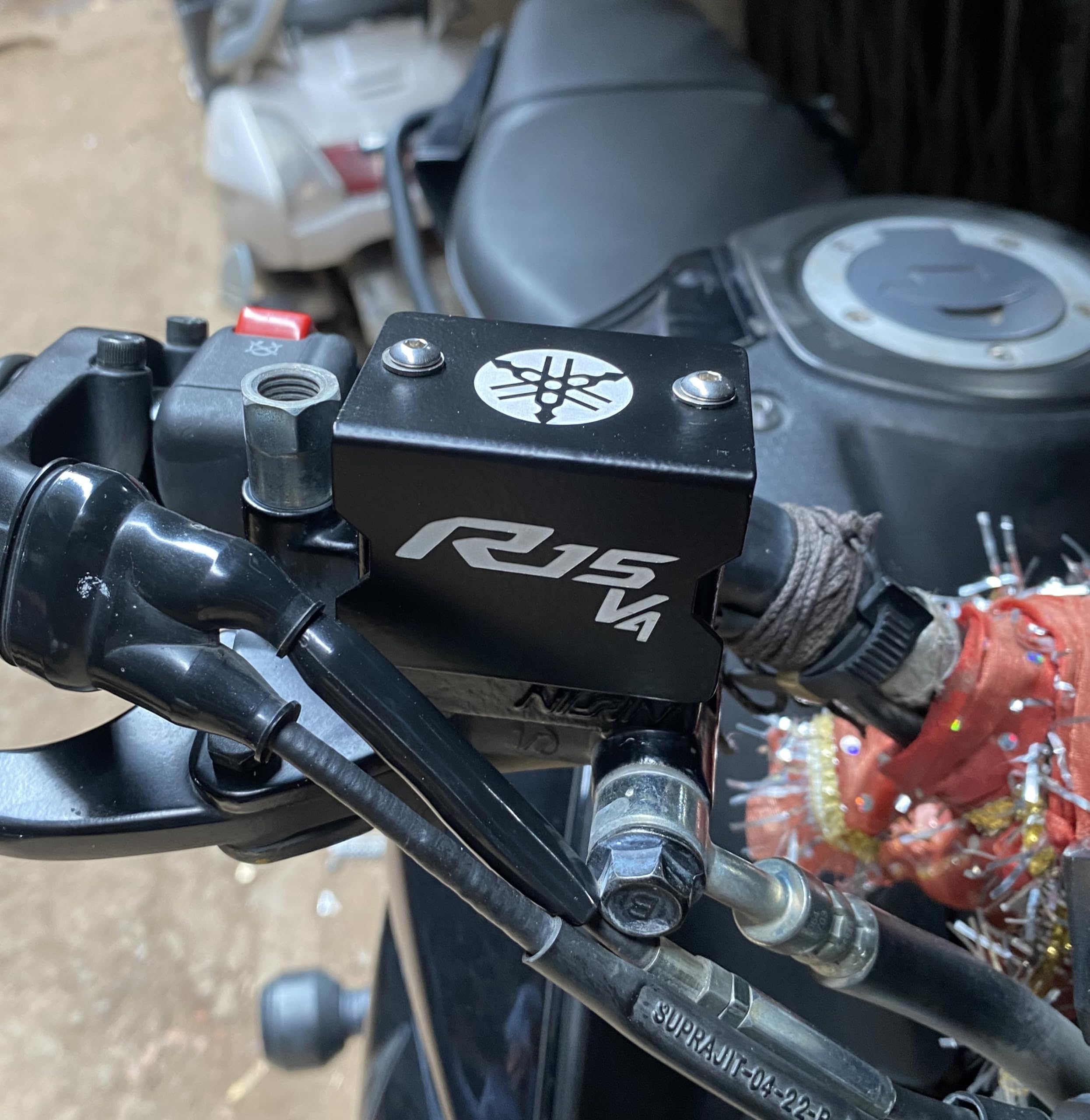 SGTB Yamaha R15 V4 Disc Fluid Box Cover Master Oil Reservoir Frame ...